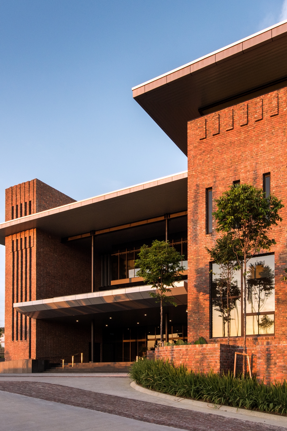 BDA HQ & Warehouse by NWKA Architects - Architizer