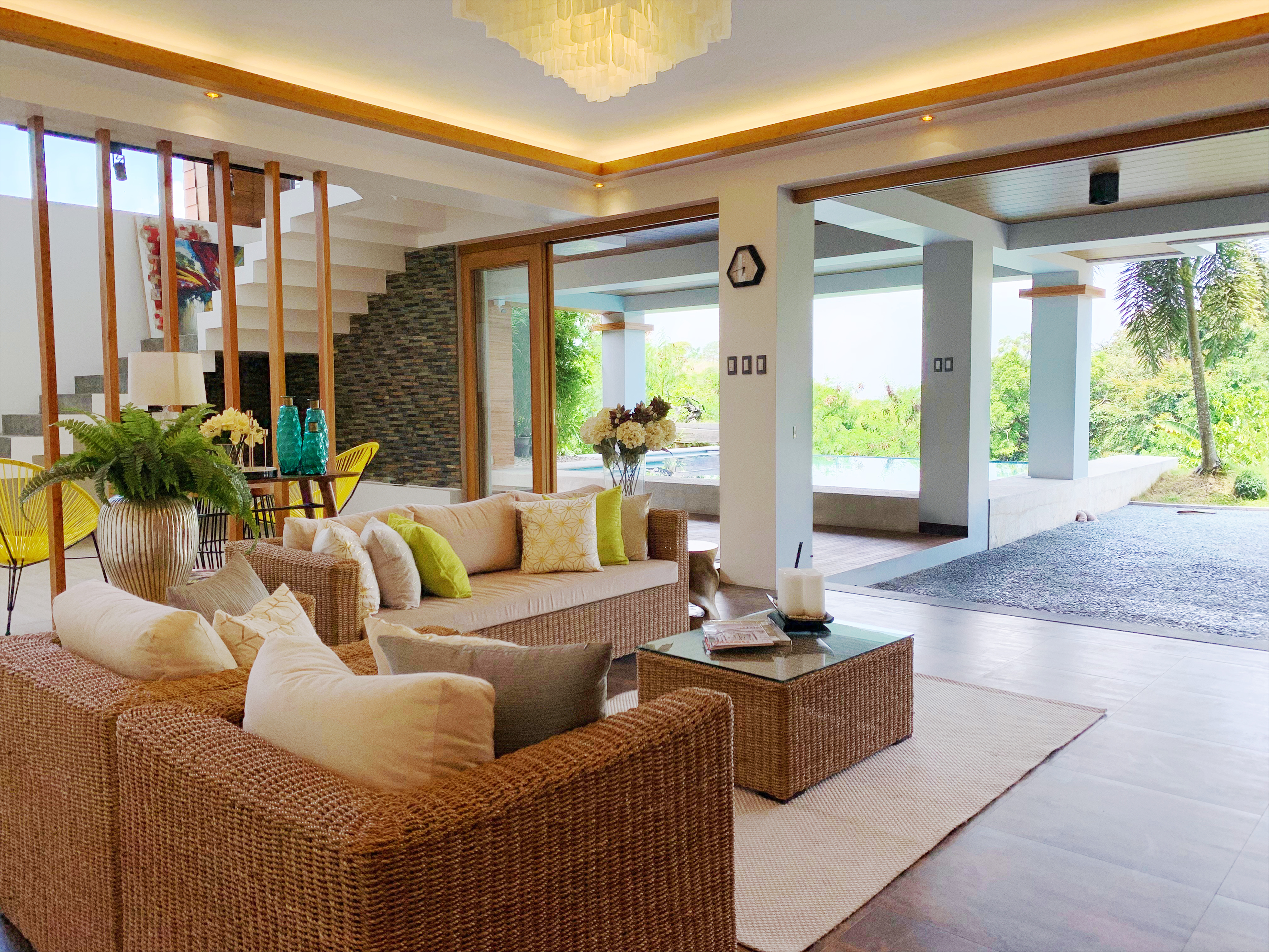 ''𝗖𝗨𝗥𝗩𝗘 𝗜𝗡 𝗧𝗛𝗘 𝗦𝗨𝗕𝗨𝗥𝗕𝗦'' (3 Storey Residence with Basement) by DST ...