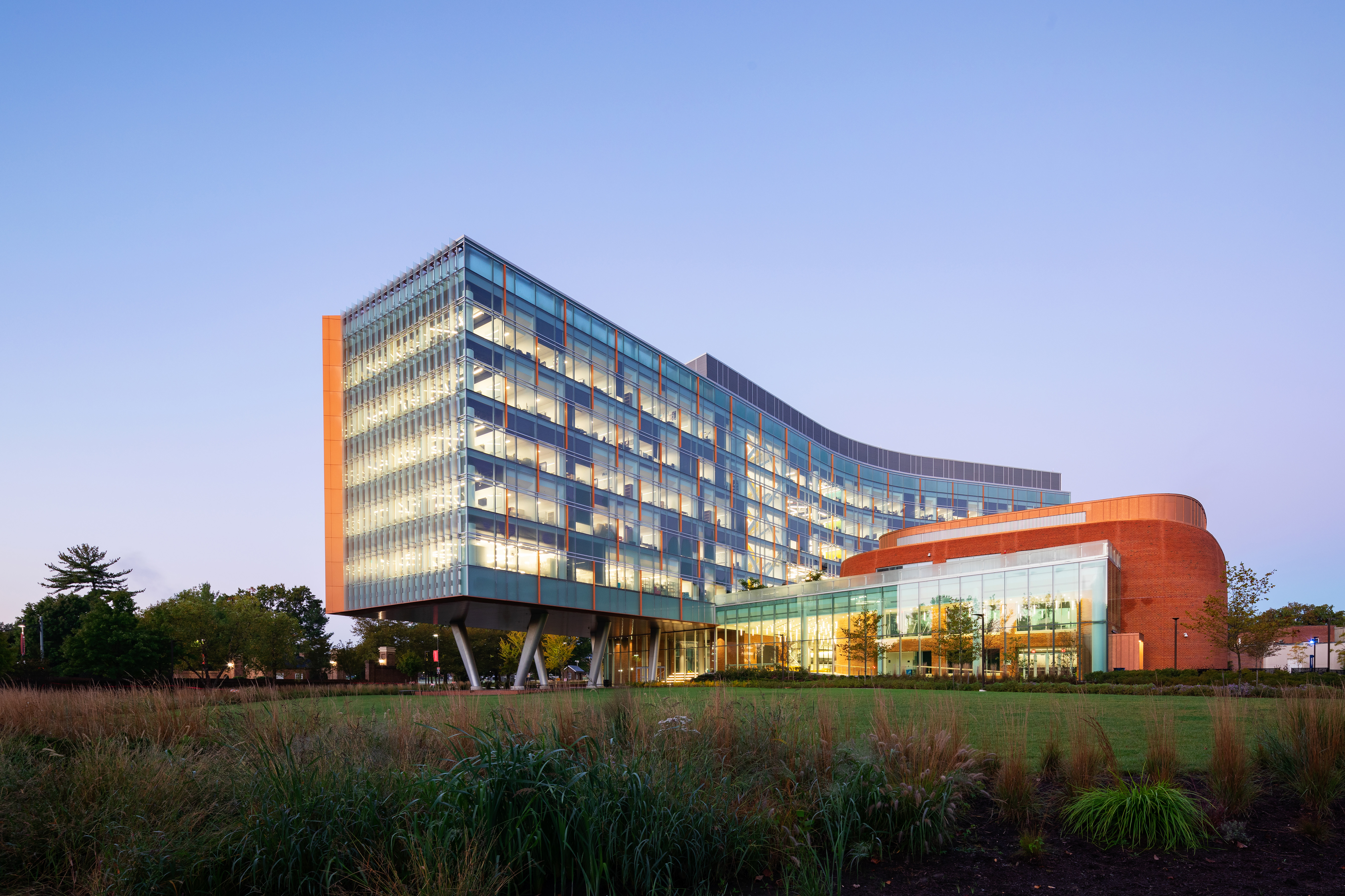 Brendan Iribe Center for Computer Science & Engineering by HDR - Architizer