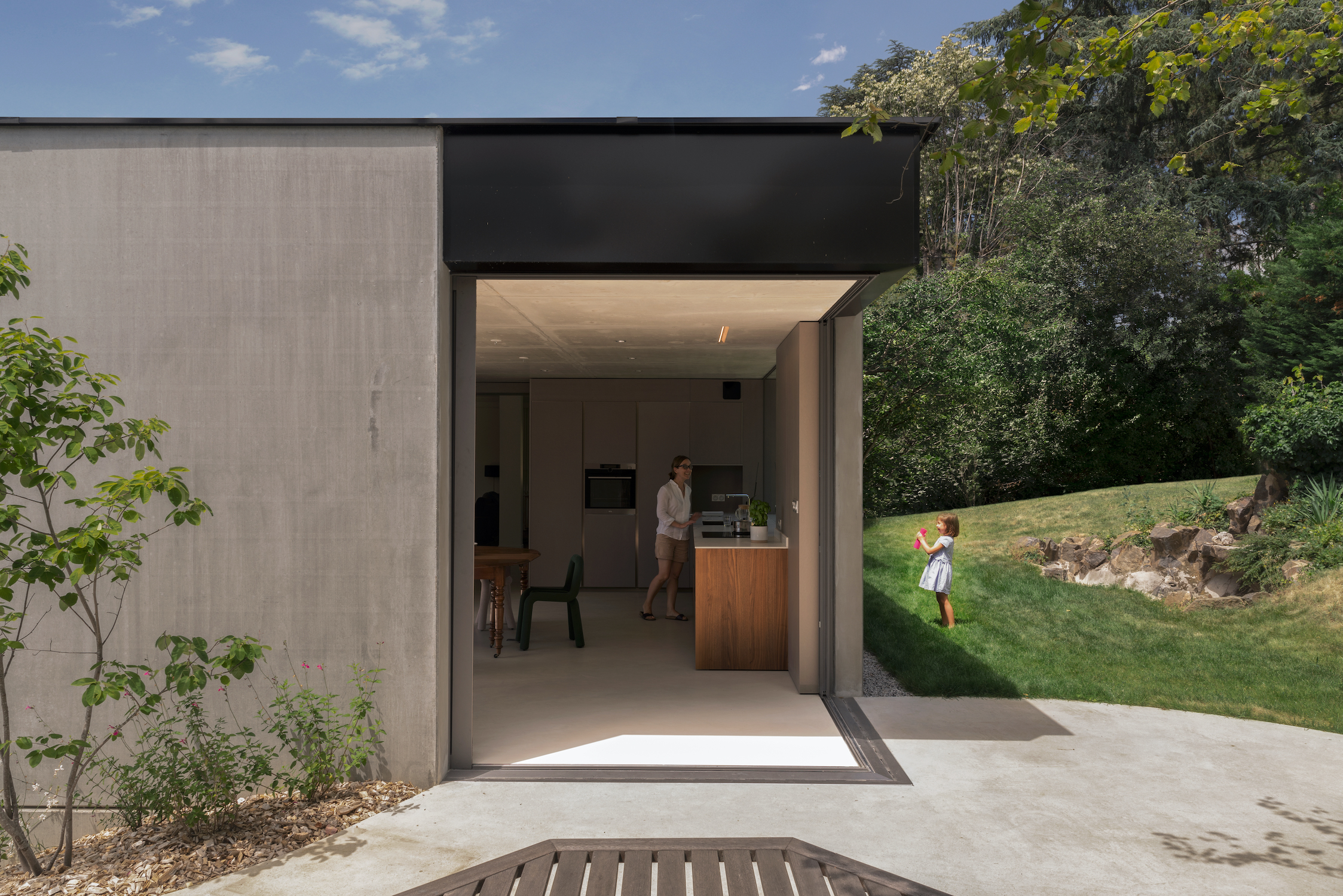 RGV House by Studio Module - Architizer