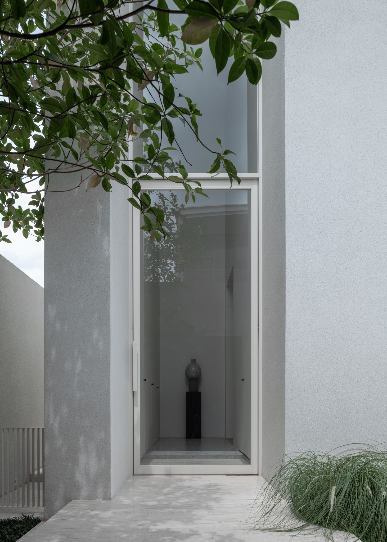 Pillar house by Anonym - Architizer