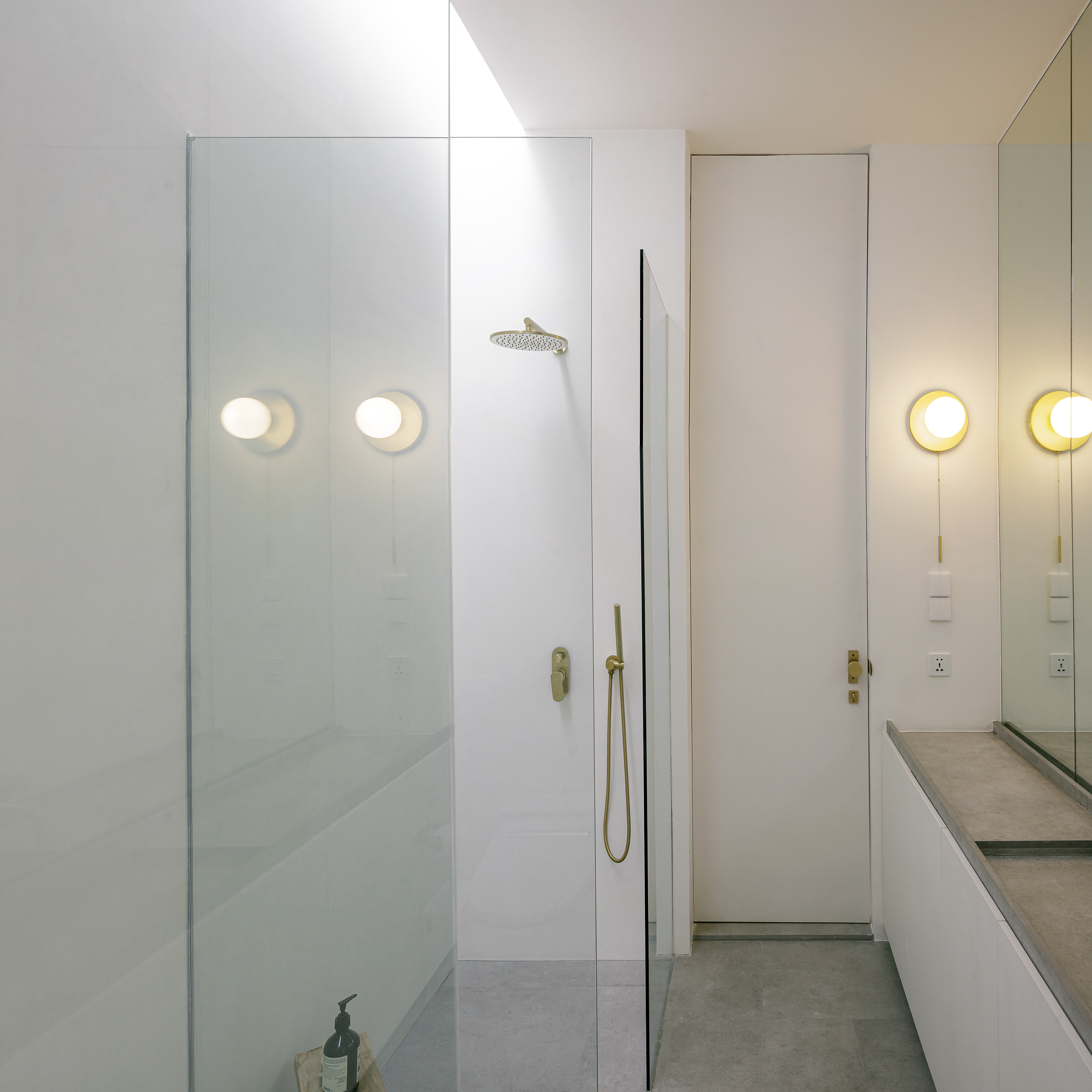 Pillar house by Anonym - Architizer