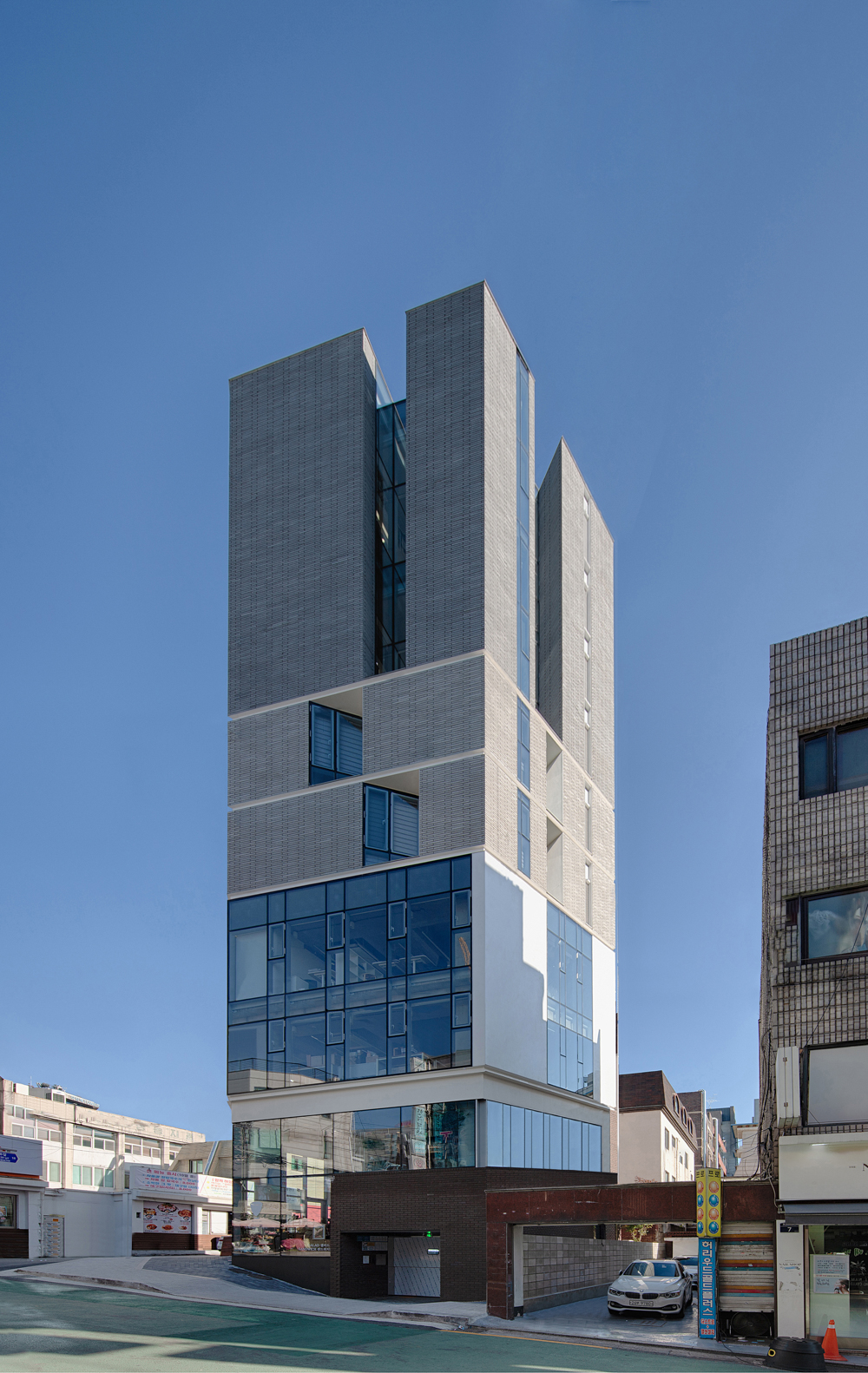 Patema Inverted by L'EAU design Co.,Ltd. - Architizer