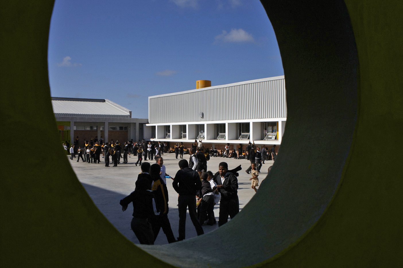 Idea 3217776: Heideveld Primary School by Meyer & Associates Architects ...