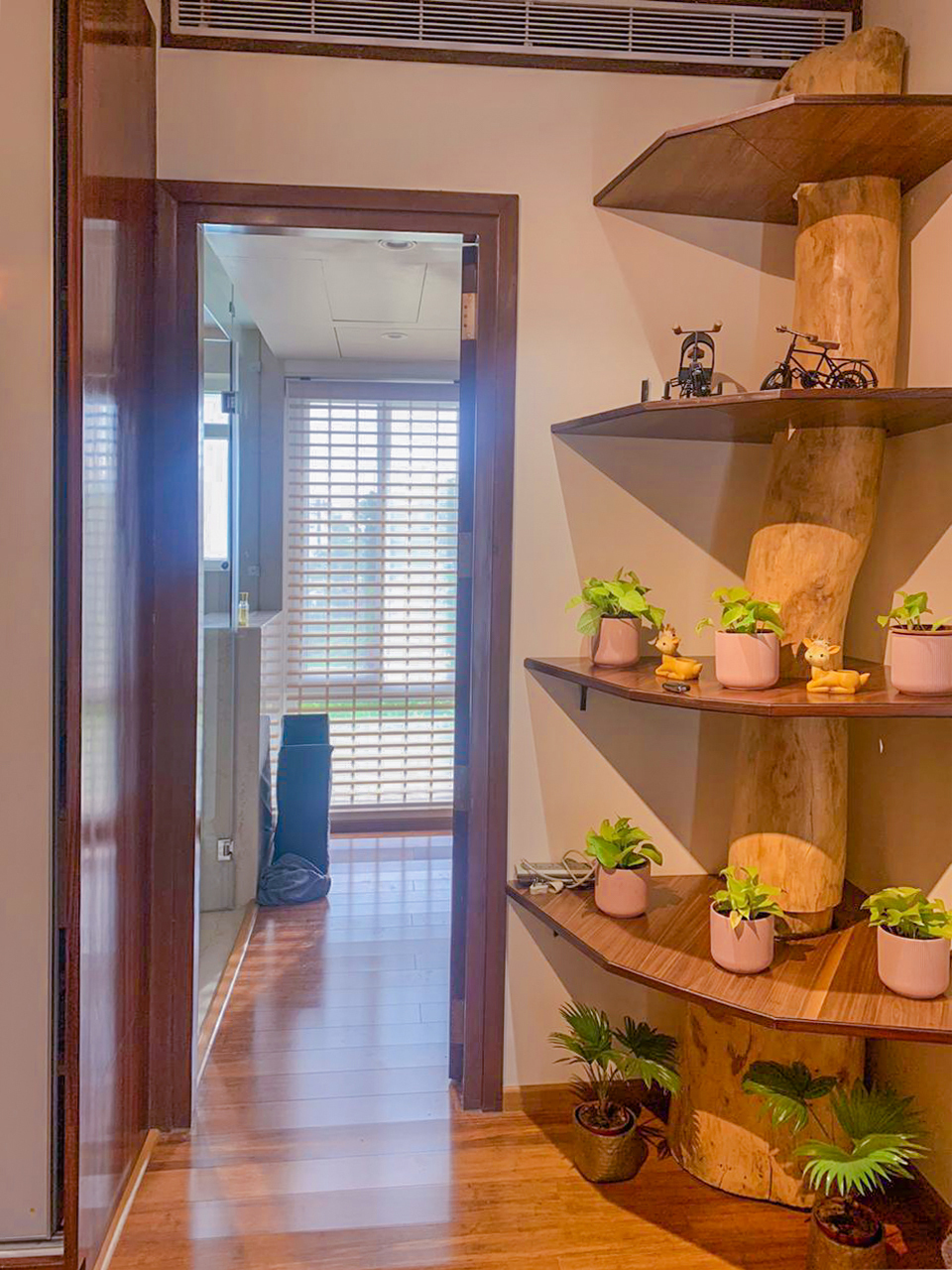 Sanjeev's & Rama Residence by Uniworks Designs - Architizer