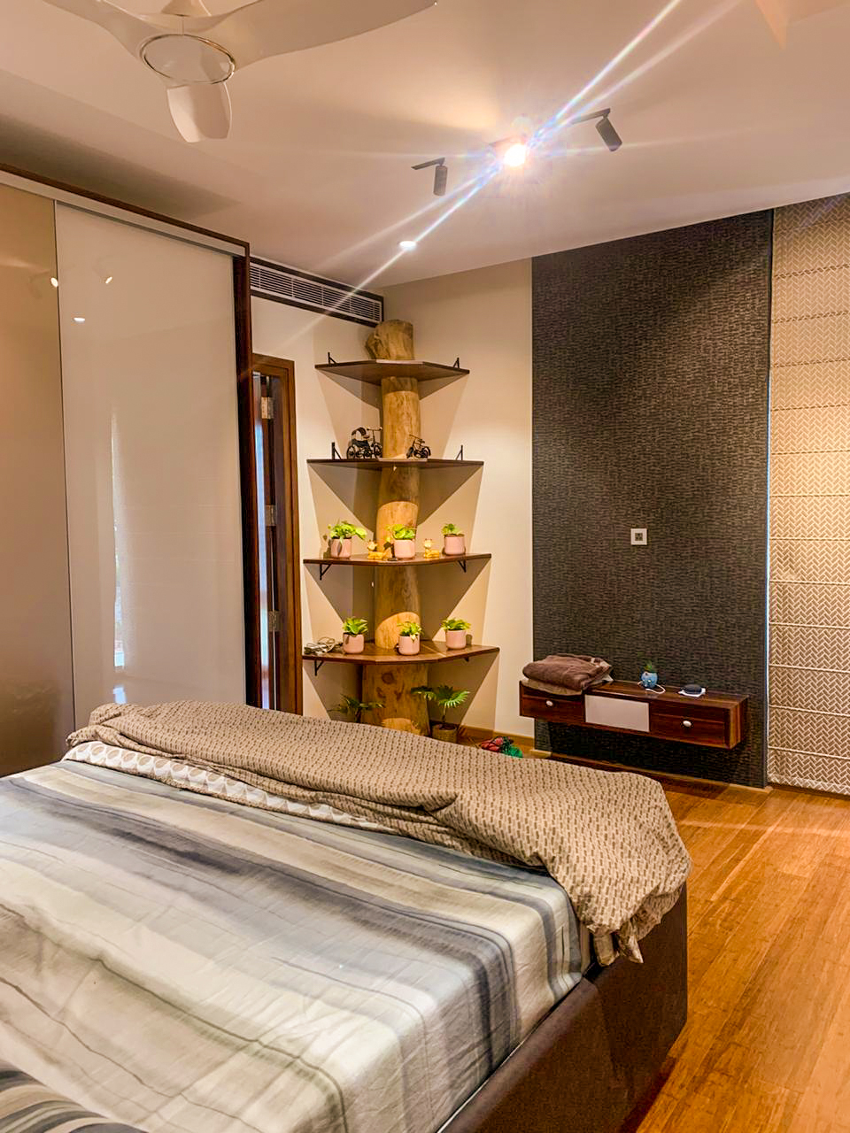 Sanjeev's & Rama Residence by Uniworks Designs - Architizer