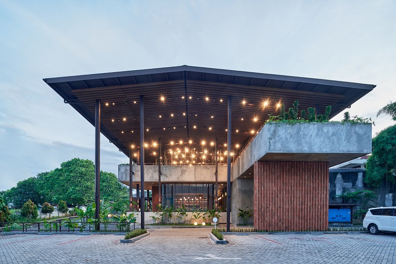 Weekenders by Indra Tata Adilaras - Architizer