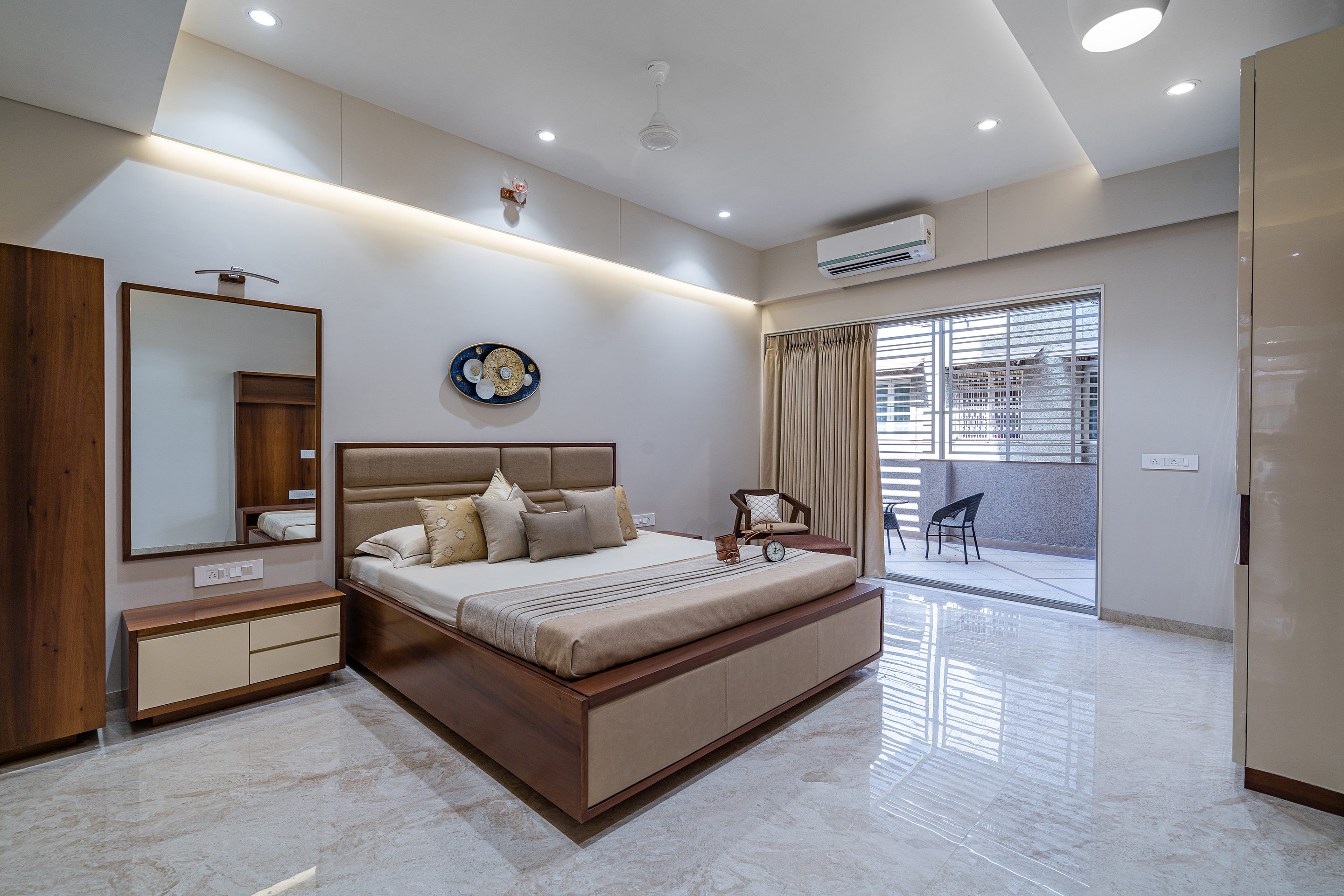THE SHADED HOUSE | AHMEDABAD | PRASHANT PARMAR ARCHITECT by Prashant ...