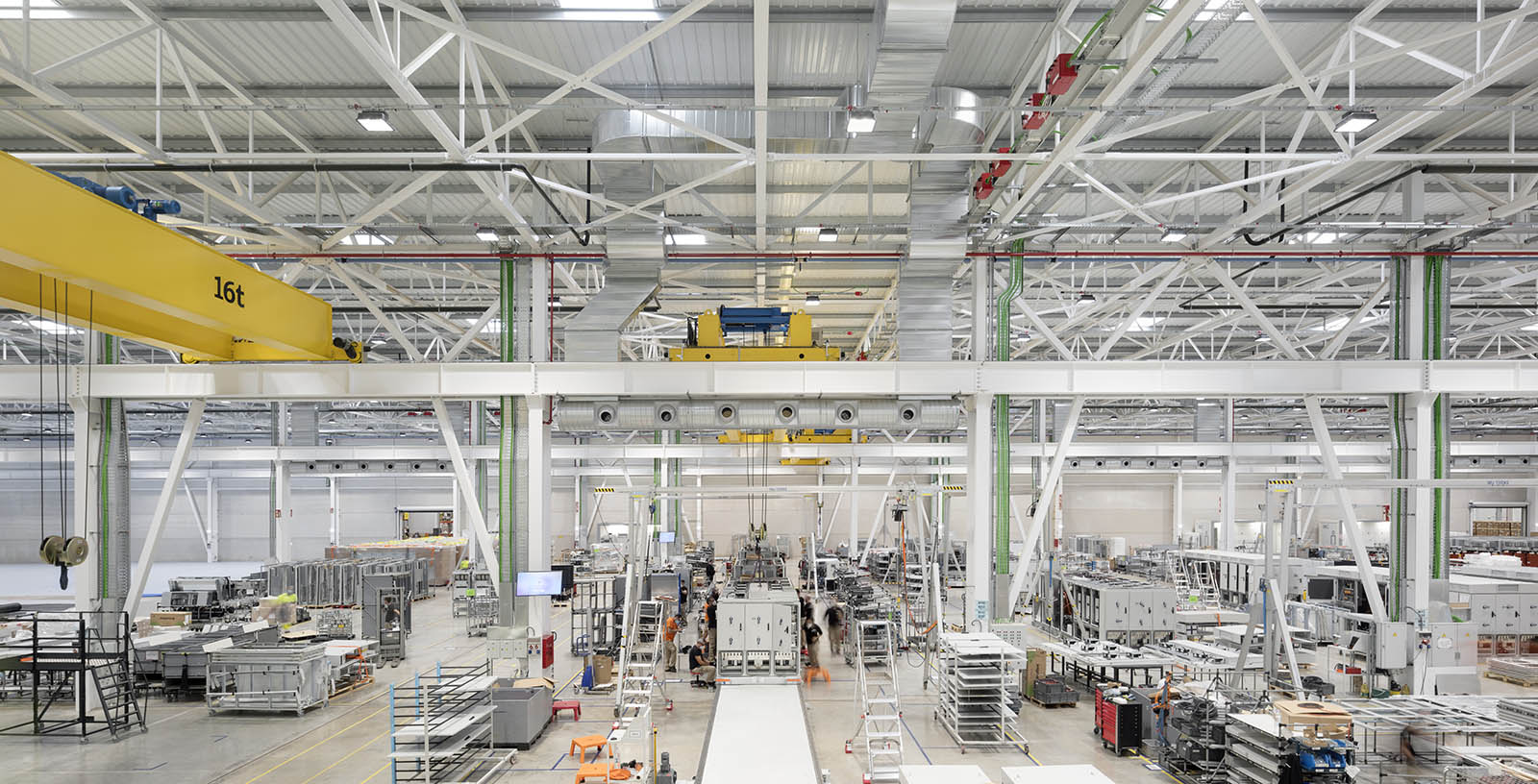OFFICE BUILDING AND PRODUCTION FACILITY FOR POWER ELECTRONICS by IDOM ...