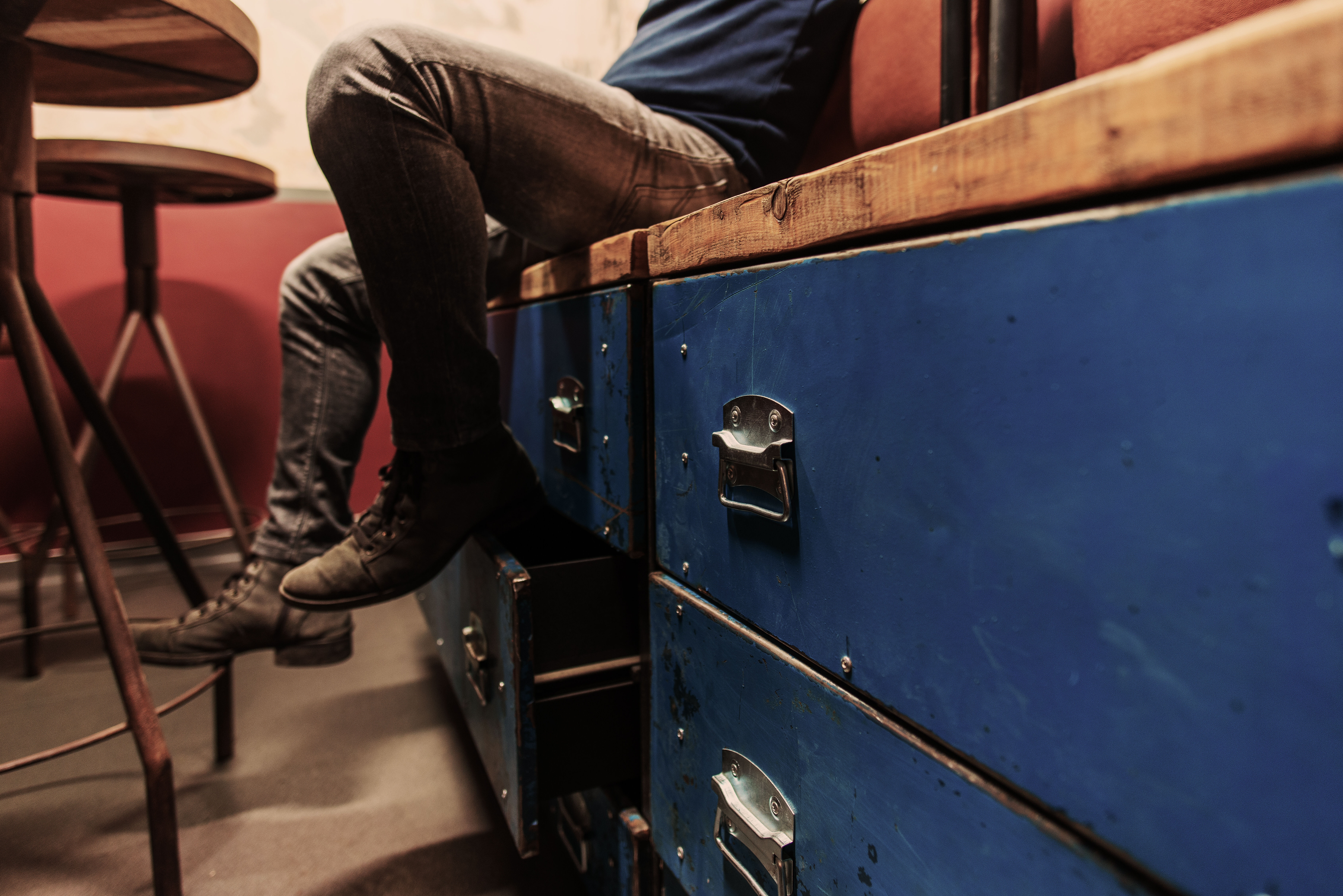 Oddity Bar by aPunct - Architizer