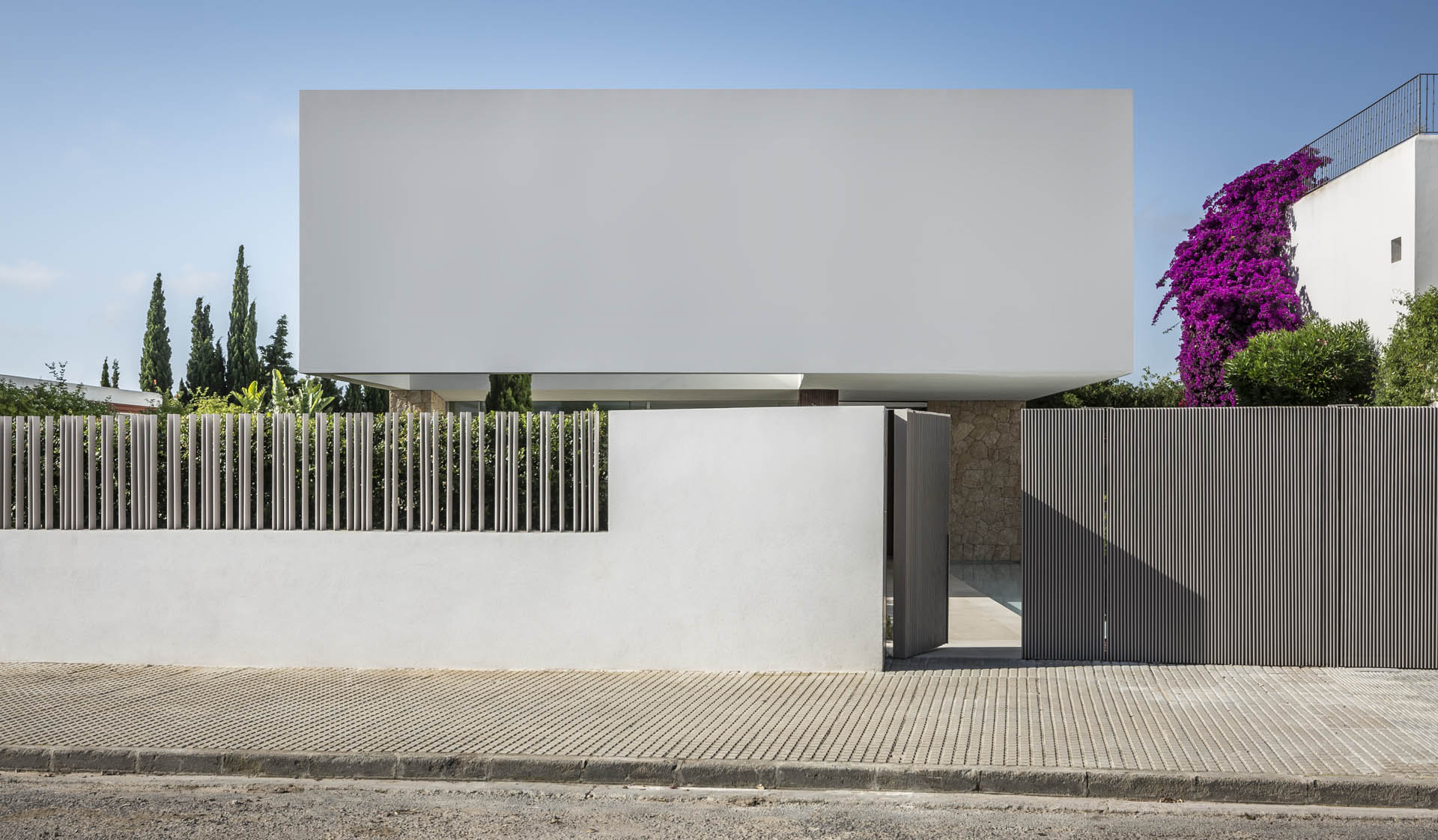 Three trees house by Gallardo Llopis Arquitectos - Architizer