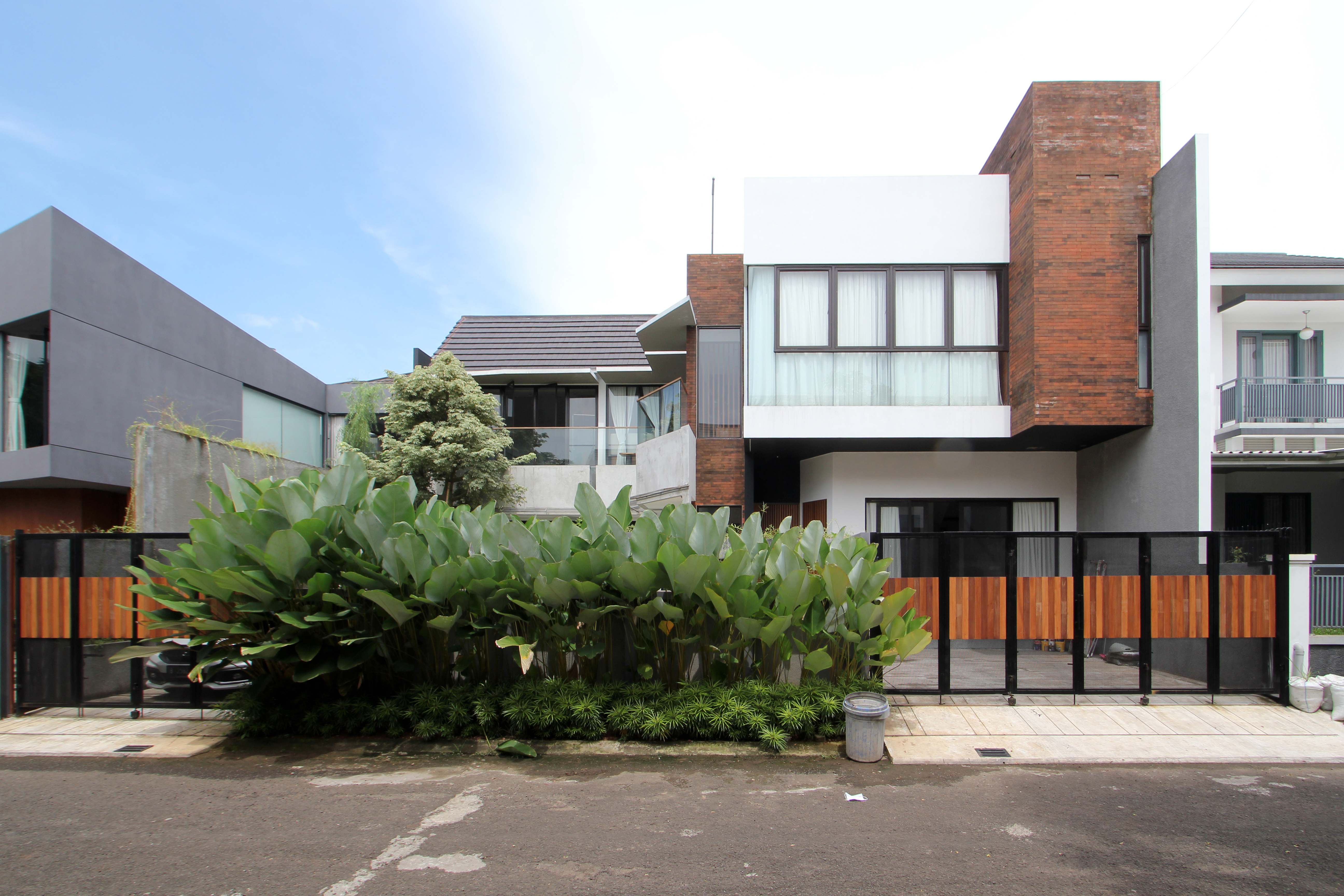 DAK House by DSI Architect - Architizer
