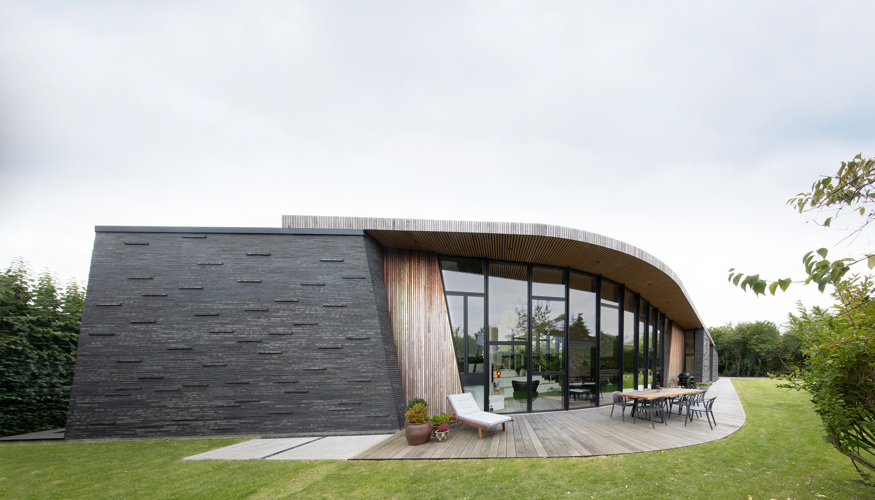 Boomerang House by AJG Architects - Architizer