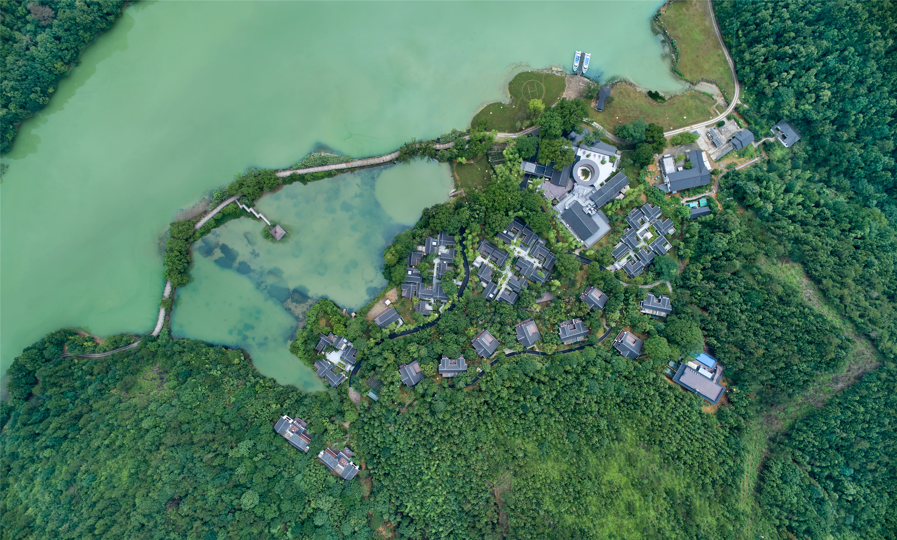 Fuchun FOUND Retreat by The Design Institute of Landscape ...