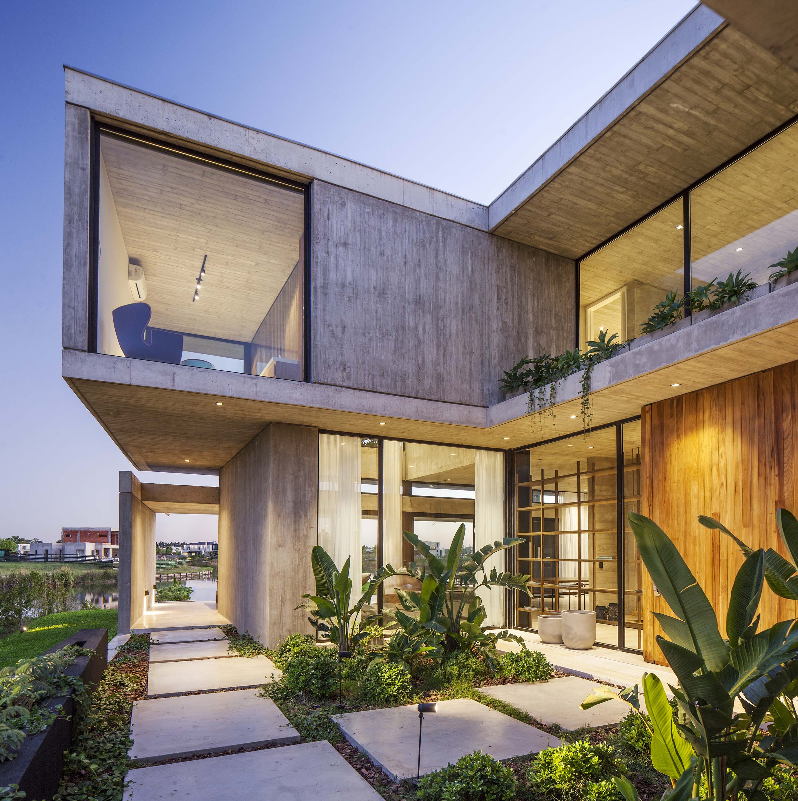 Casa Sakura by Estudio PK - Ignacio Pessagno & Lilian Kandus - Architizer