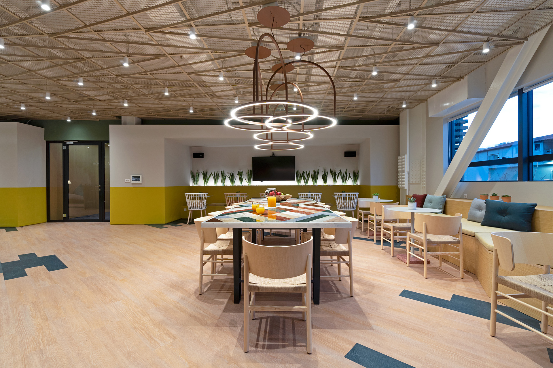 Expedia Group HQ by A&M ARCHITECTS - Architizer