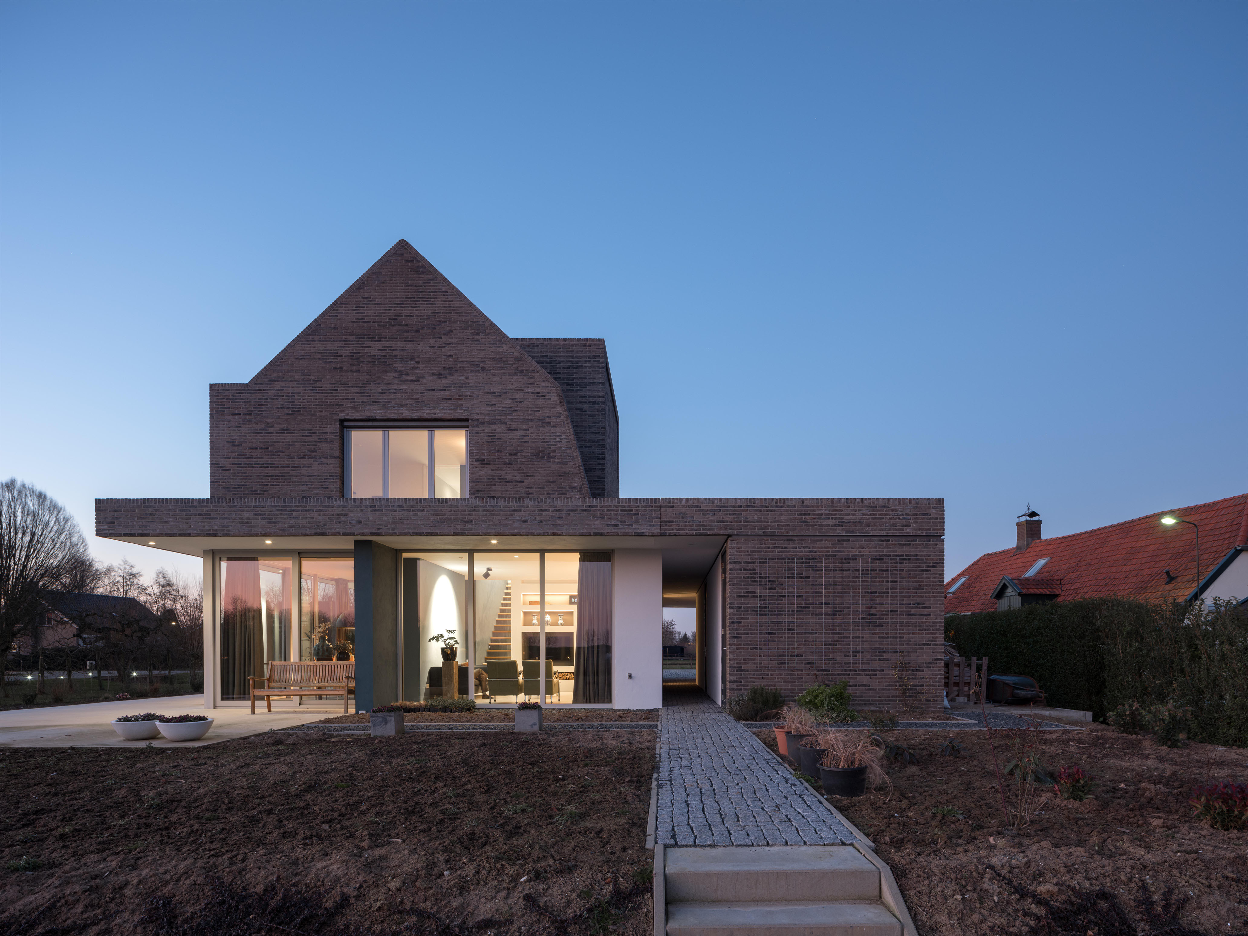 Idea 3242280: An ode to brick by Brightside Architects in Netherlands ...