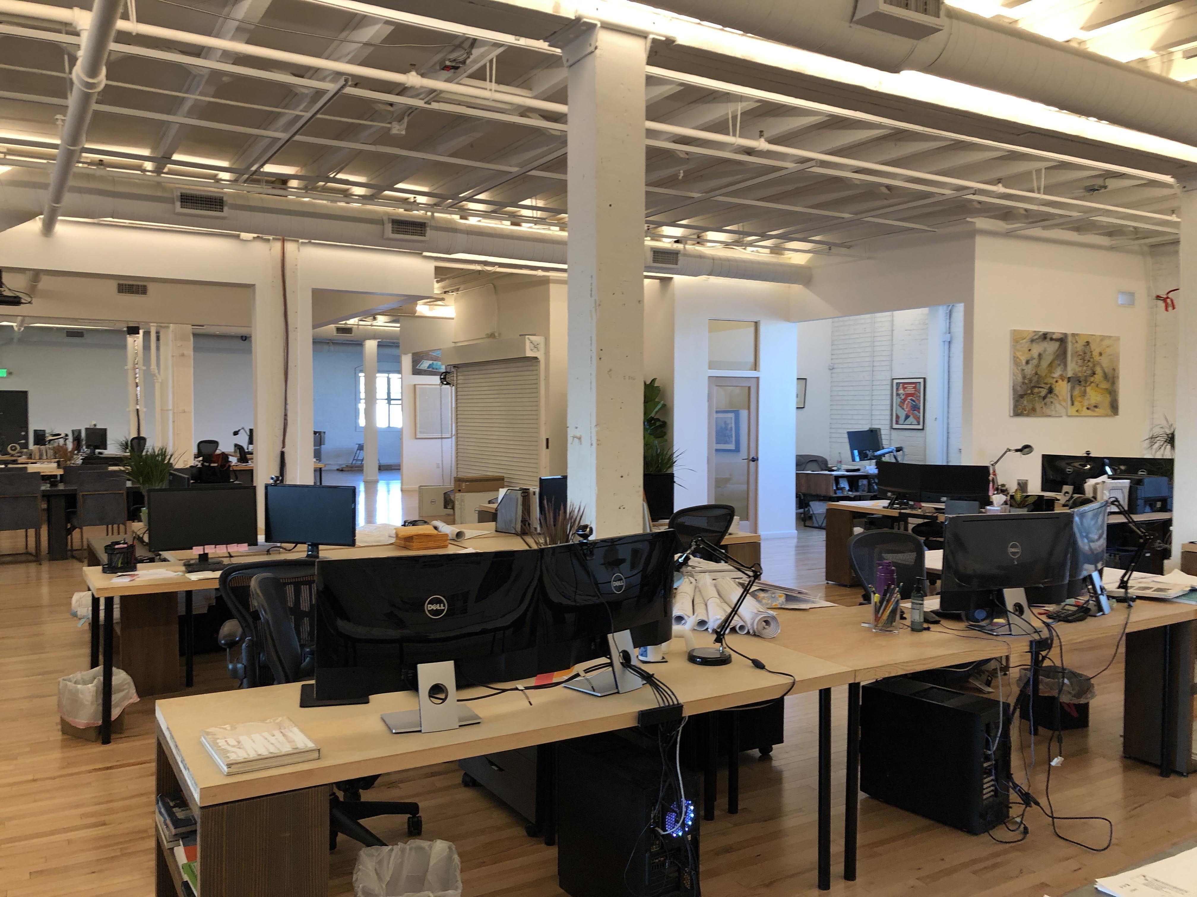 Relativity Architects Office (Project Captain) by Beatriz Rossi ...