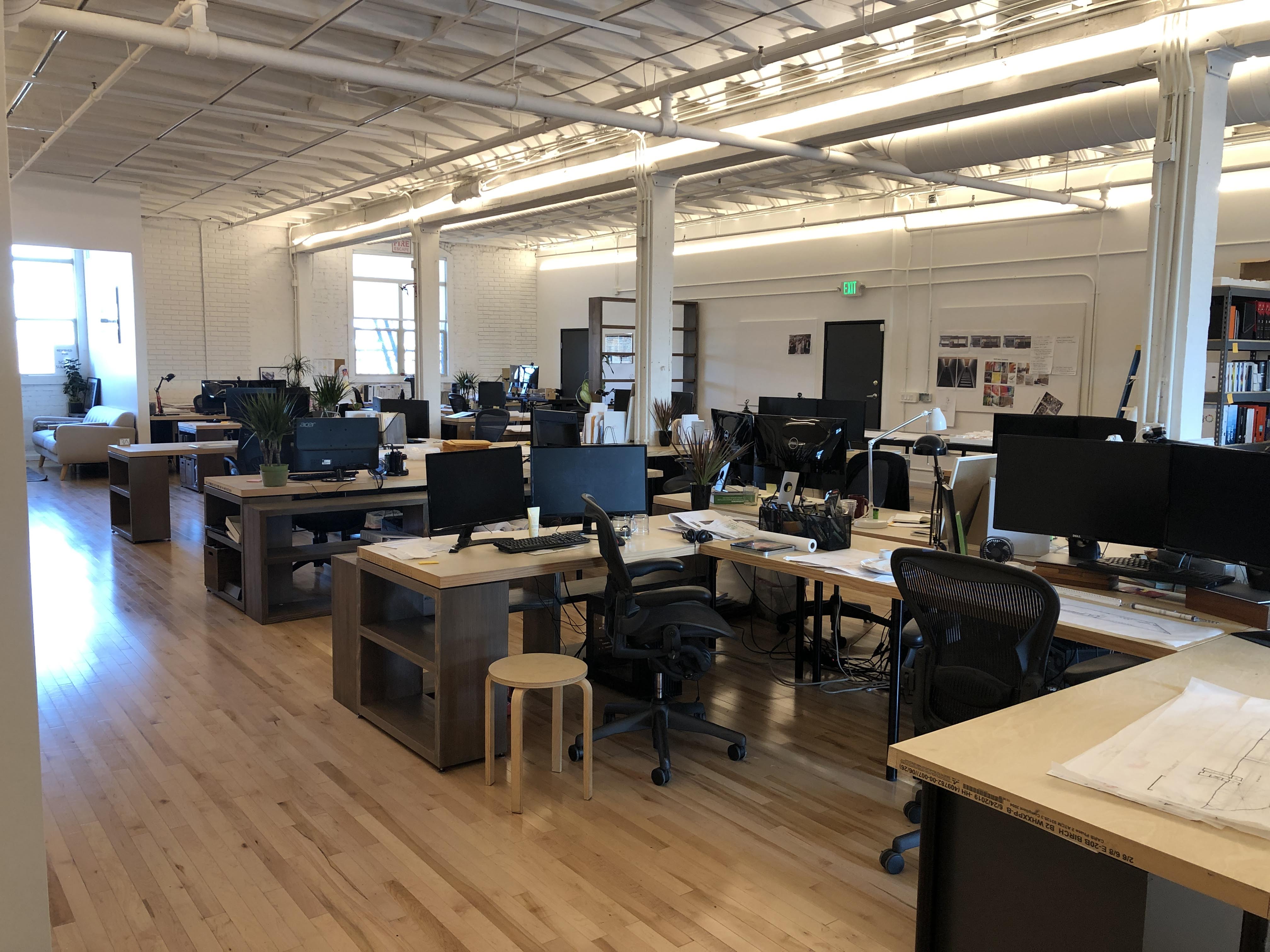 Relativity Architects Office (Project Captain) by Beatriz Rossi ...