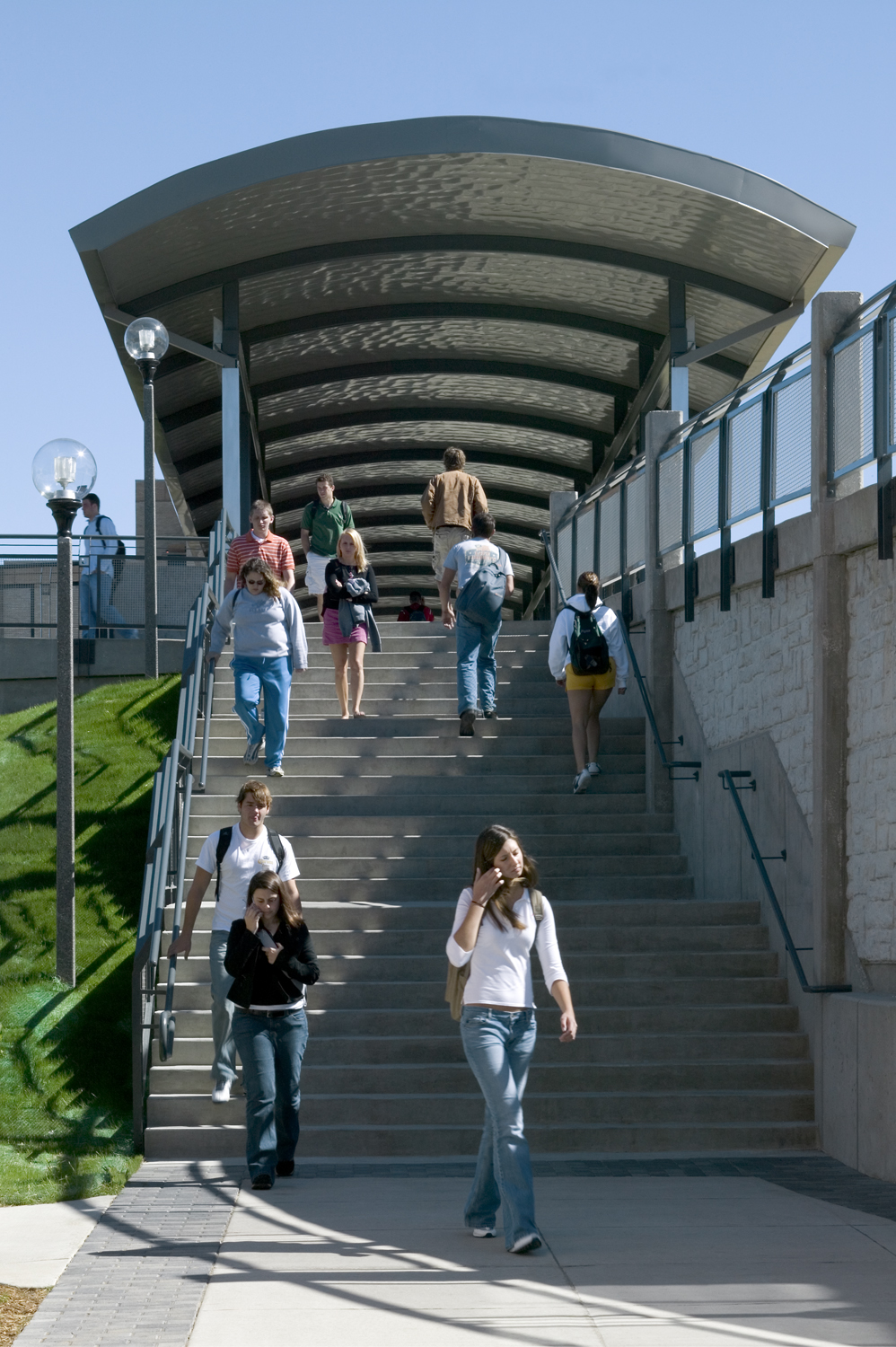College Avenue Bridge & Amphitheater by International Architects ...