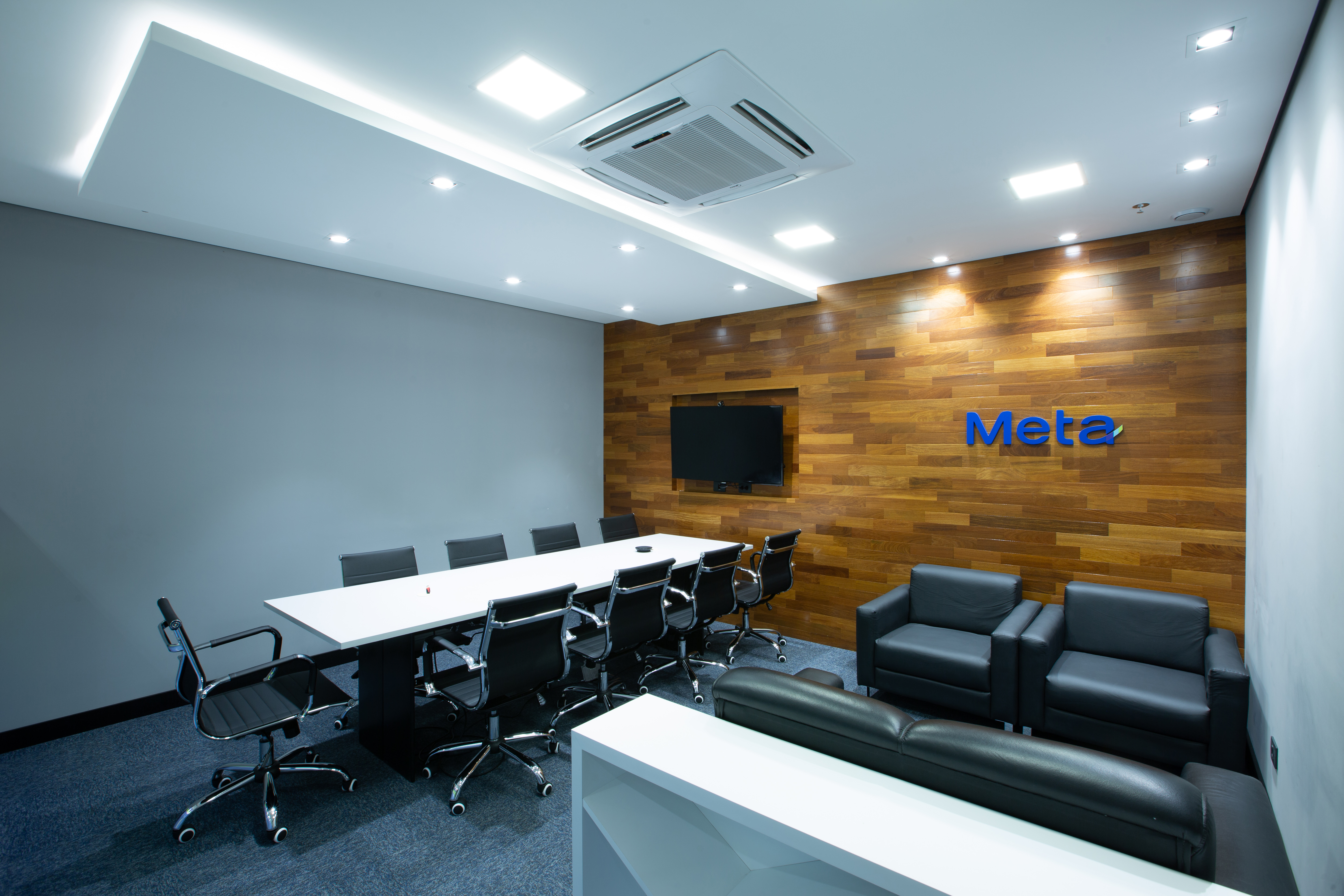 Meta - Tech. Simple. Human. by A9 Arquitetura - Architizer