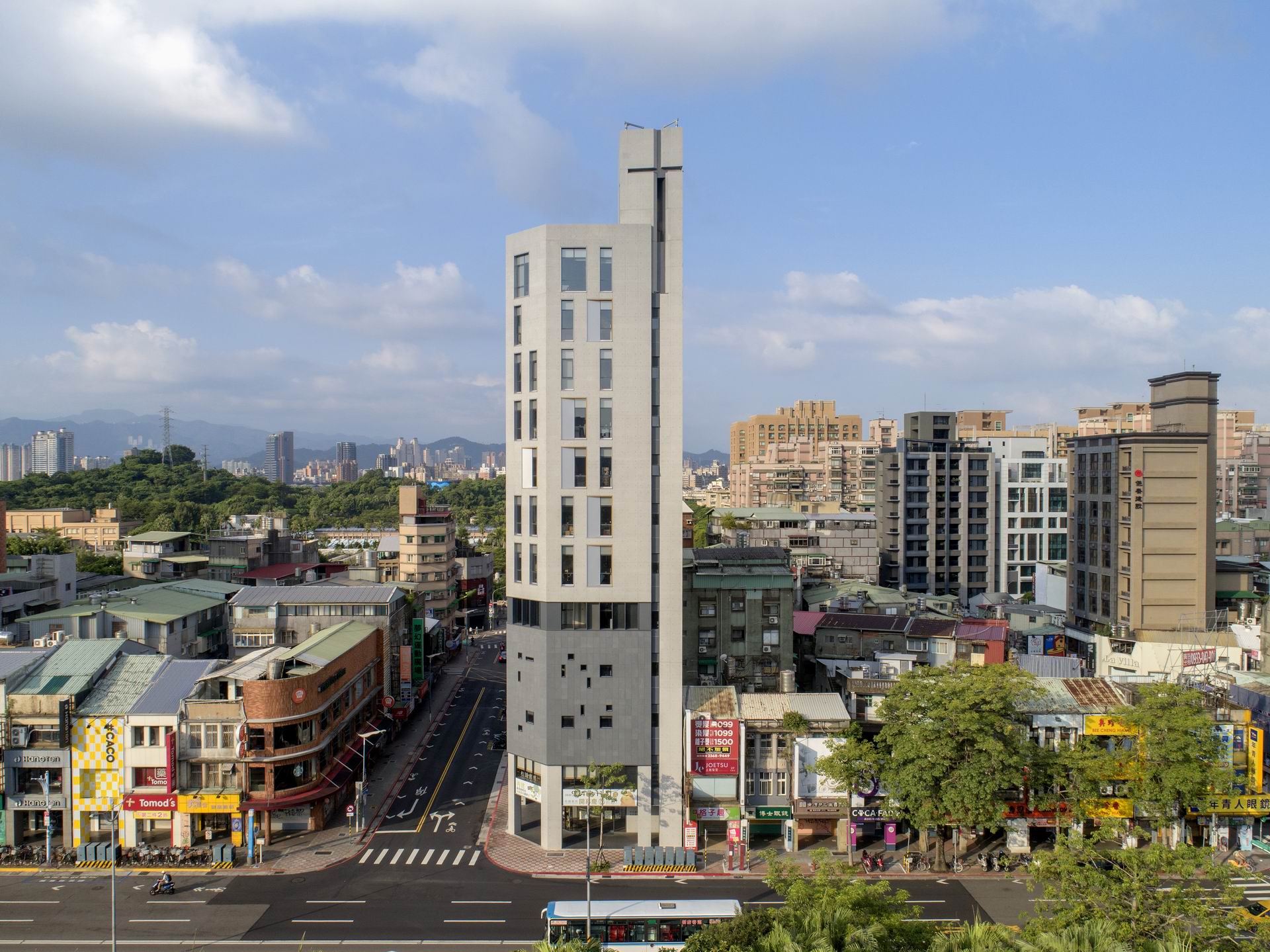 Advantech Linkou Campus, Phase I, II by JJP Architects and Planners ...