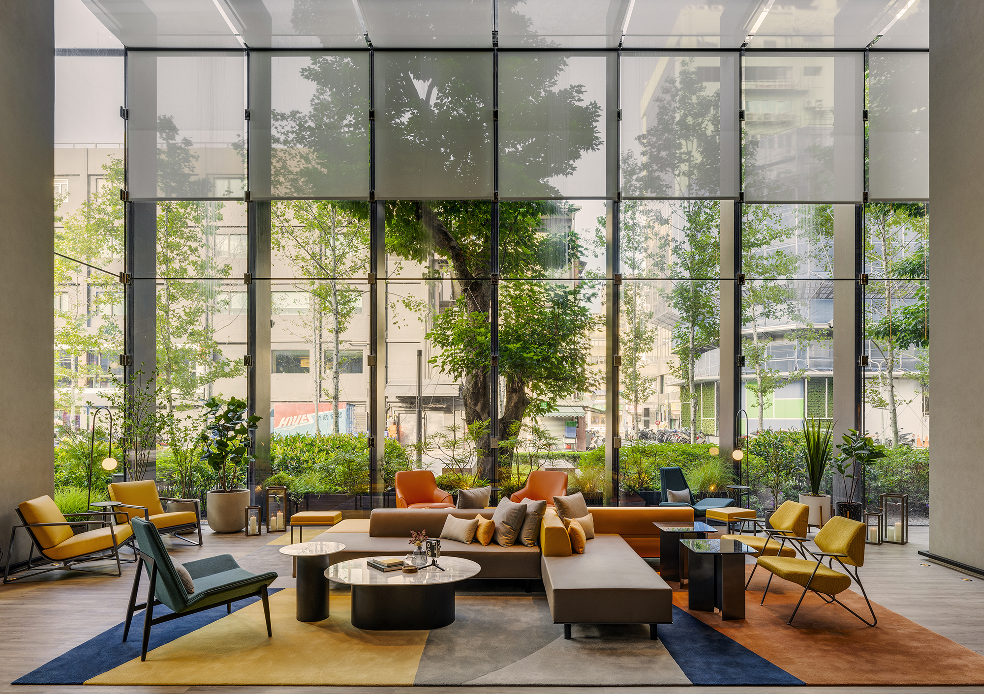 CCD Designed Hotel Resonance Taipei, the First Tapestry Collection ...