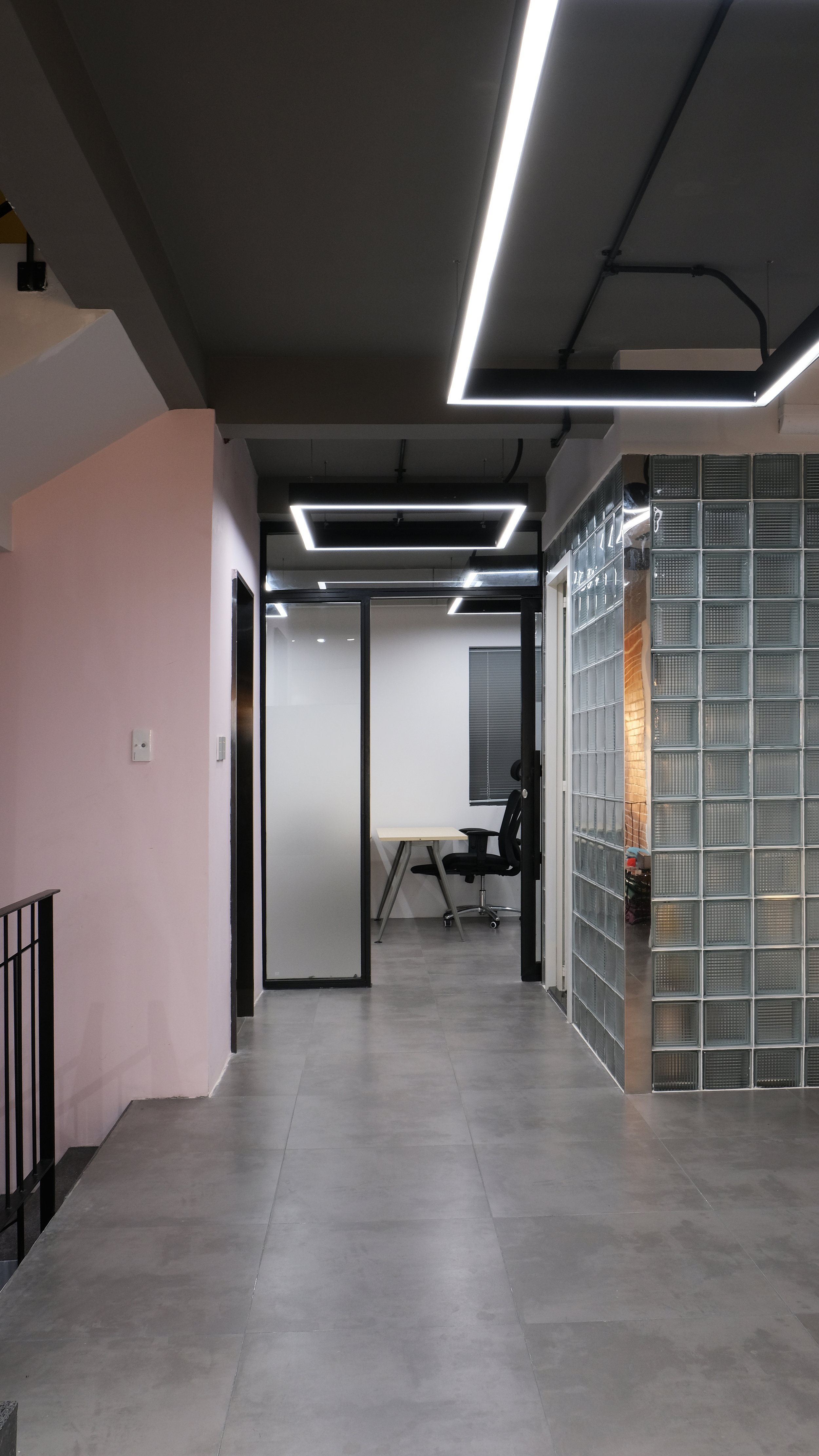 POPTECH-OFFICE by Chi.Arch - Architizer