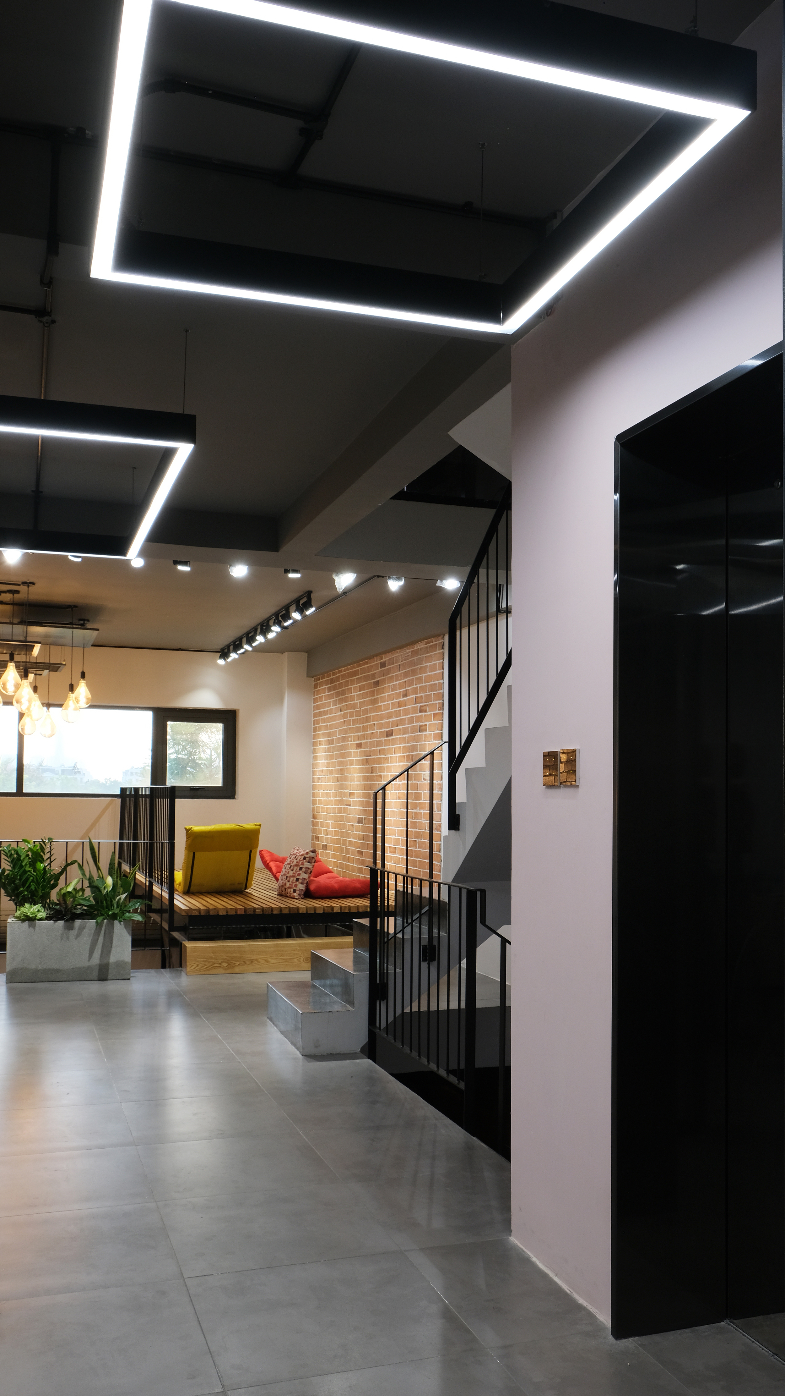 POPTECH-OFFICE by Chi.Arch - Architizer