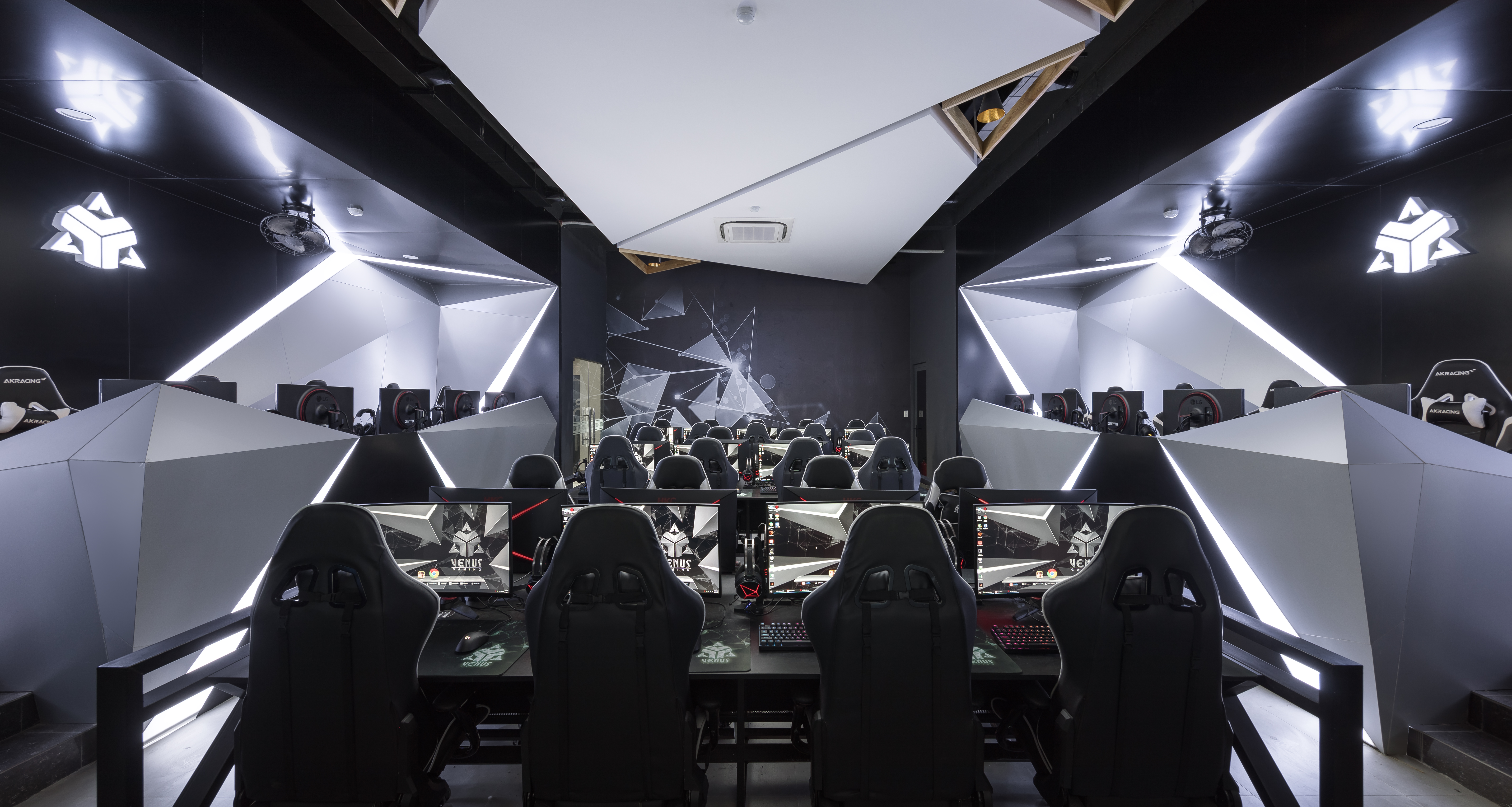 VENUS E-SPORTS STADIUM by RULA Esports Vietnam - Architizer