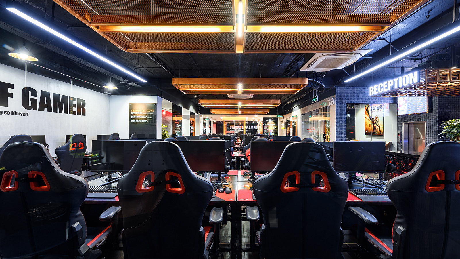 SPARTACUS GAMING CENTER by RULA Esports Vietnam - Architizer