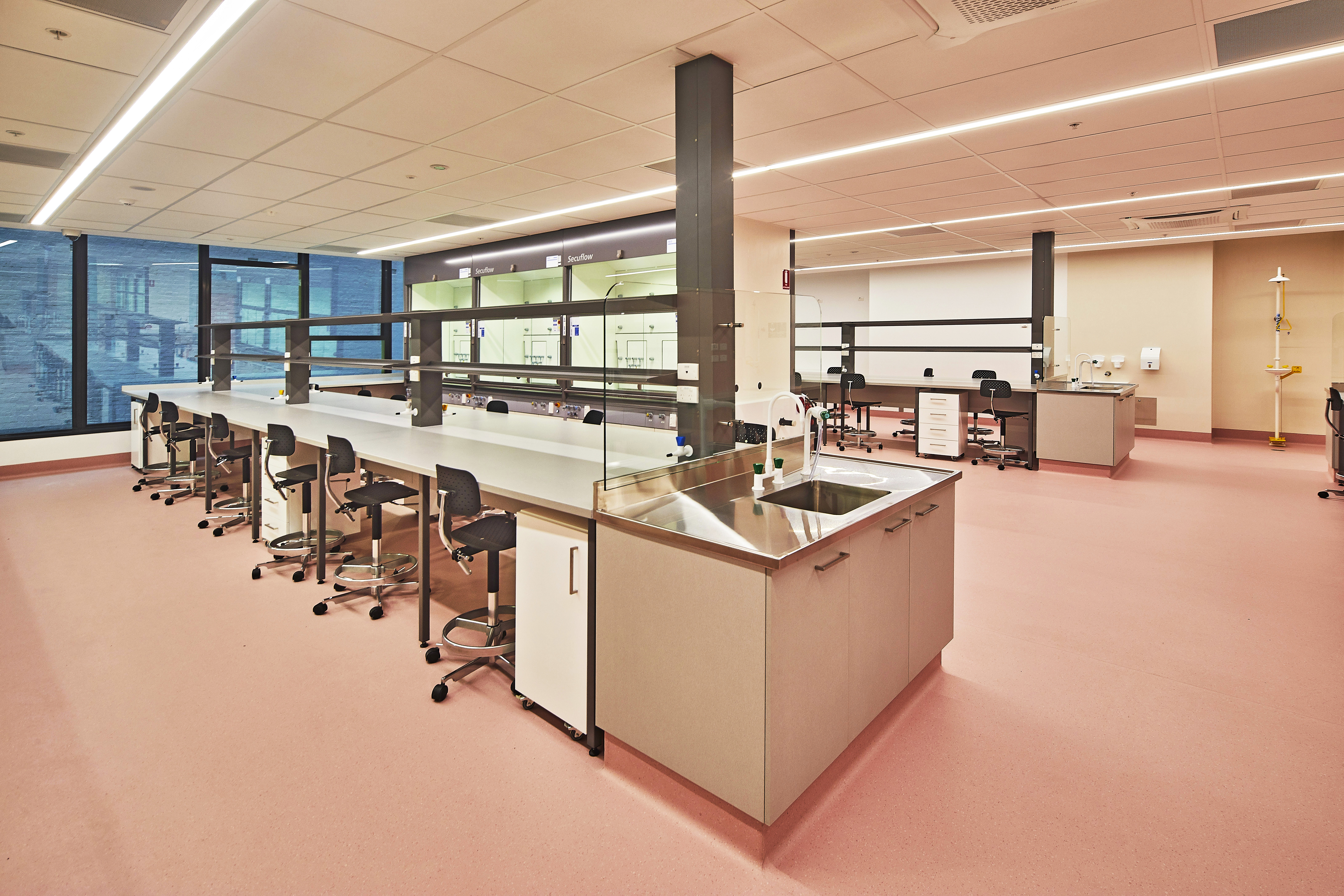 University of Technology Sydney New Science Research Facility by H2o ...