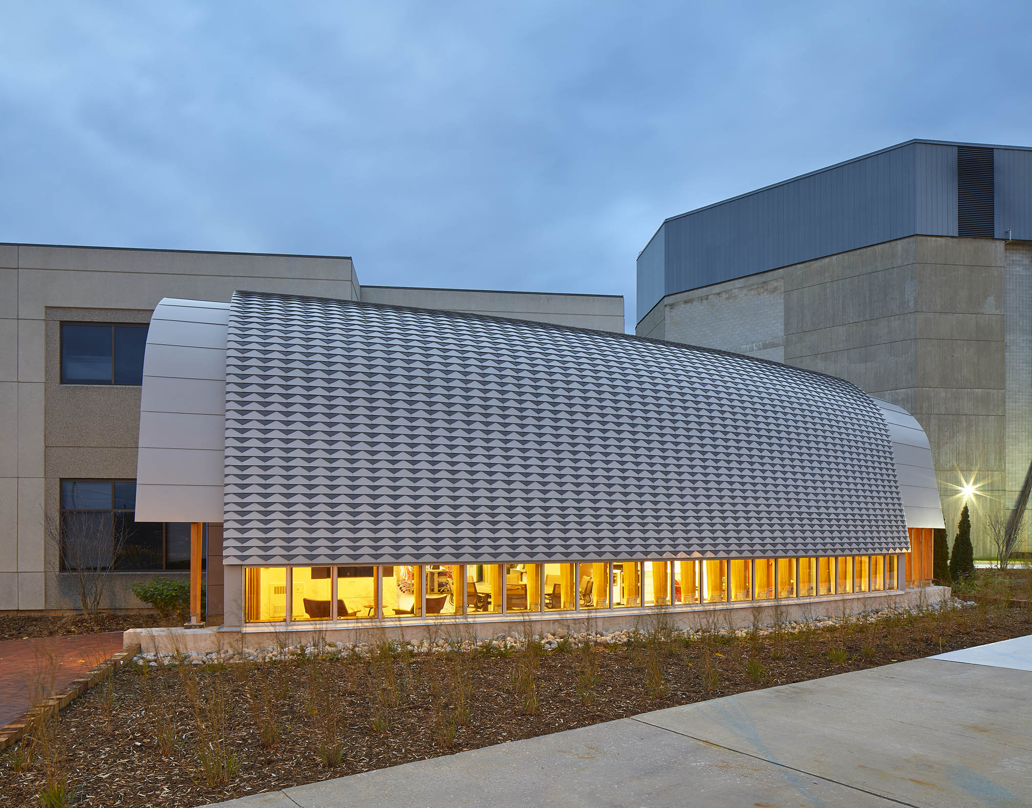 Seneca College Odeyto Indigenous Centre by Gow Hastings Architects ...