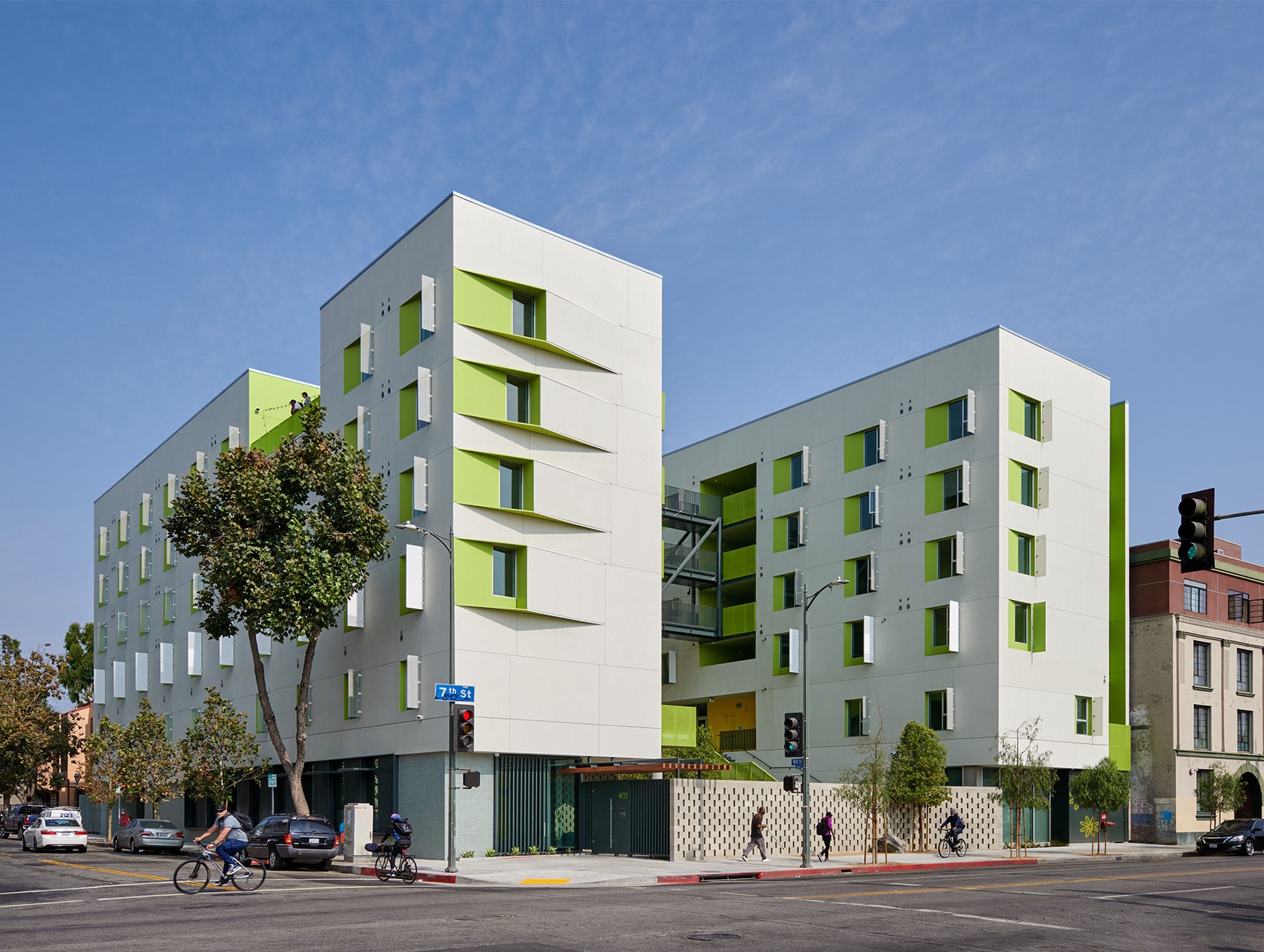 Flor 401 Lofts by Koning Eizenberg Architecture - Architizer