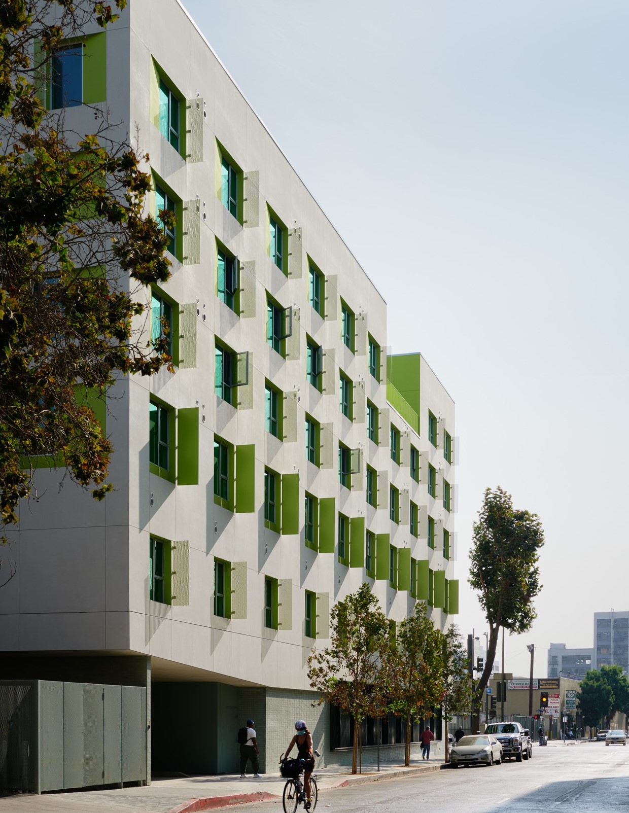 Flor 401 Lofts by Koning Eizenberg Architecture - Architizer