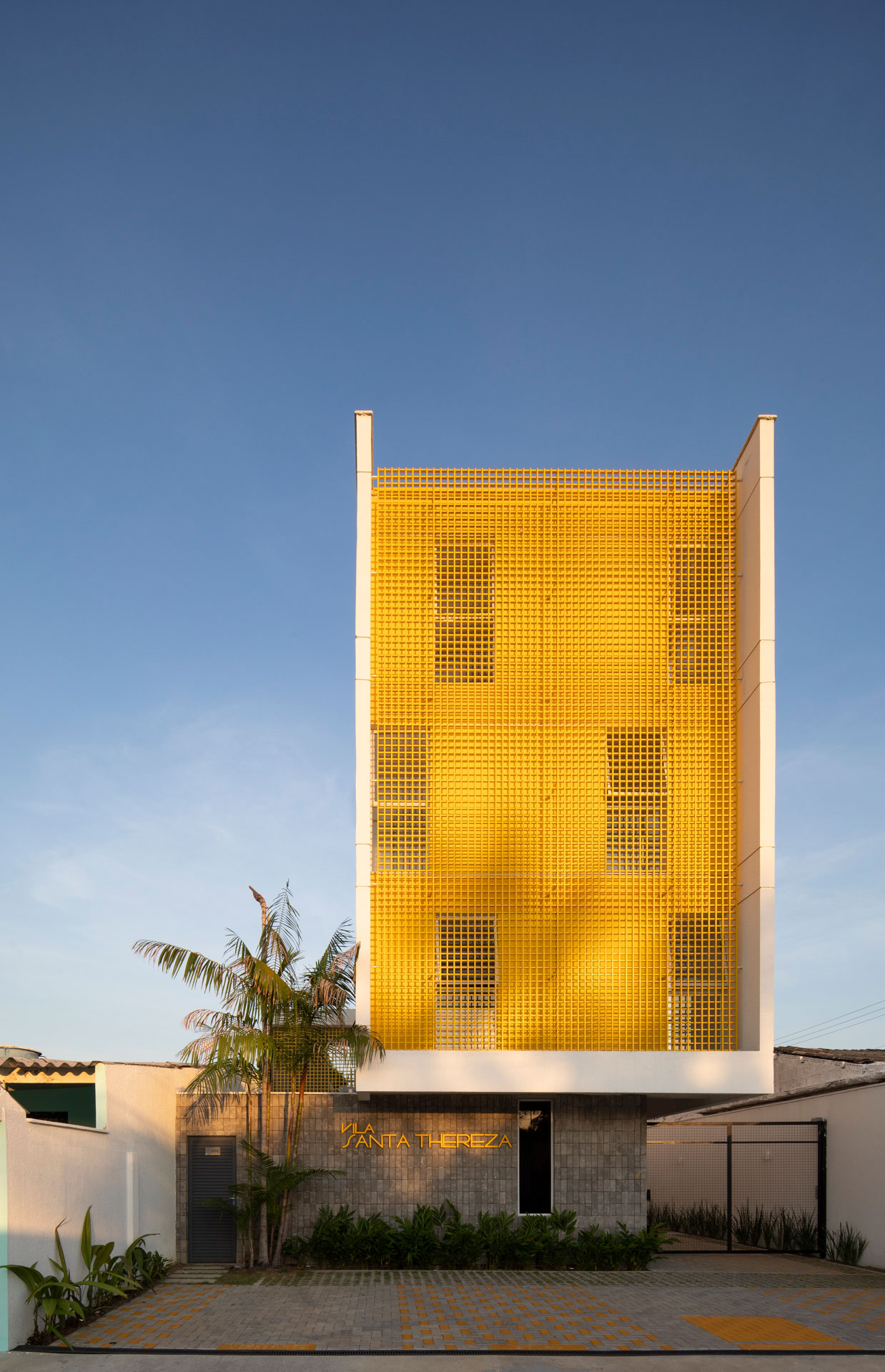 Manga Building by TROOST + PESSOA Architects - Architizer