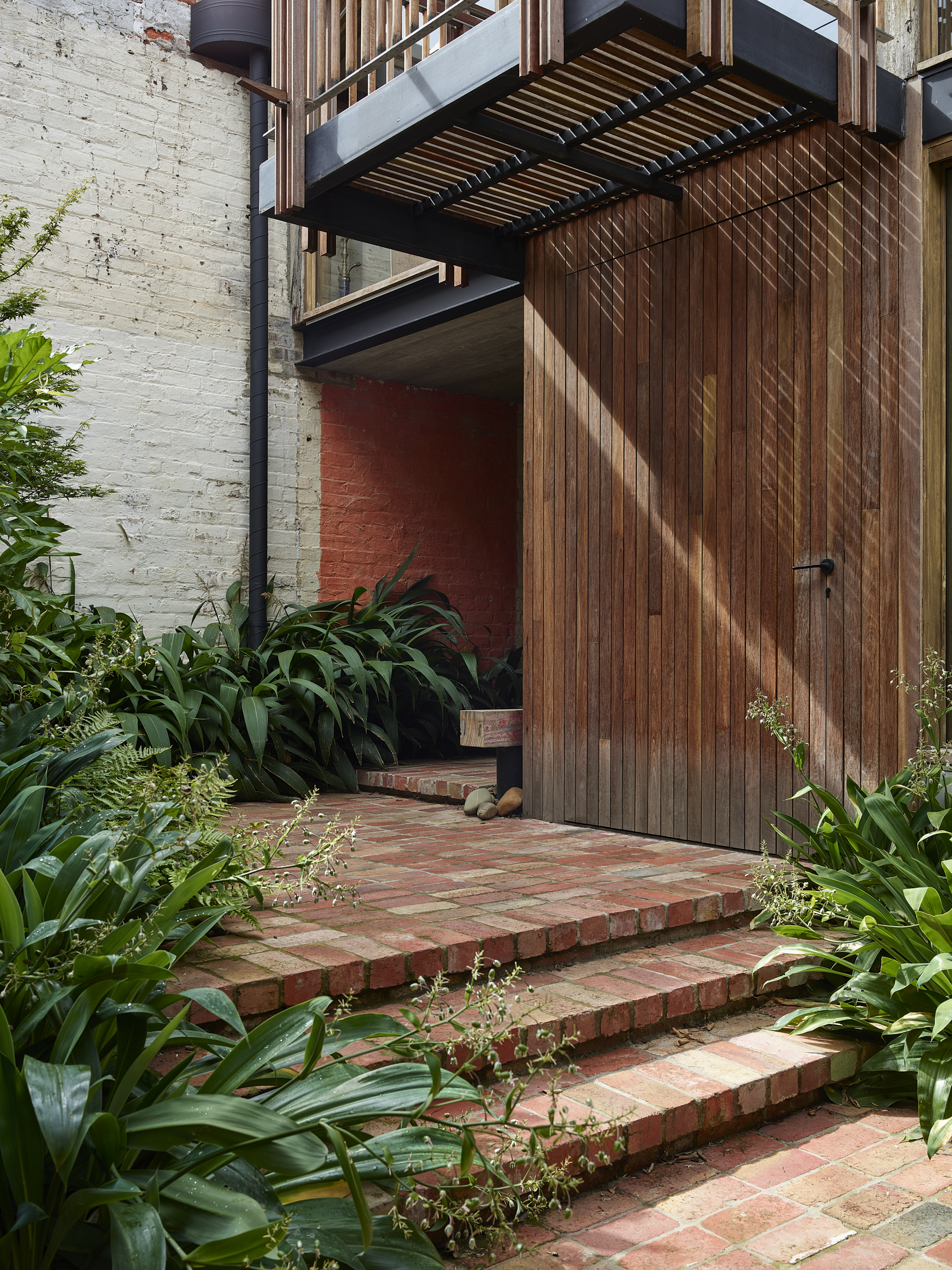Stockroom Cottage by Albert Mo Architects - Architizer