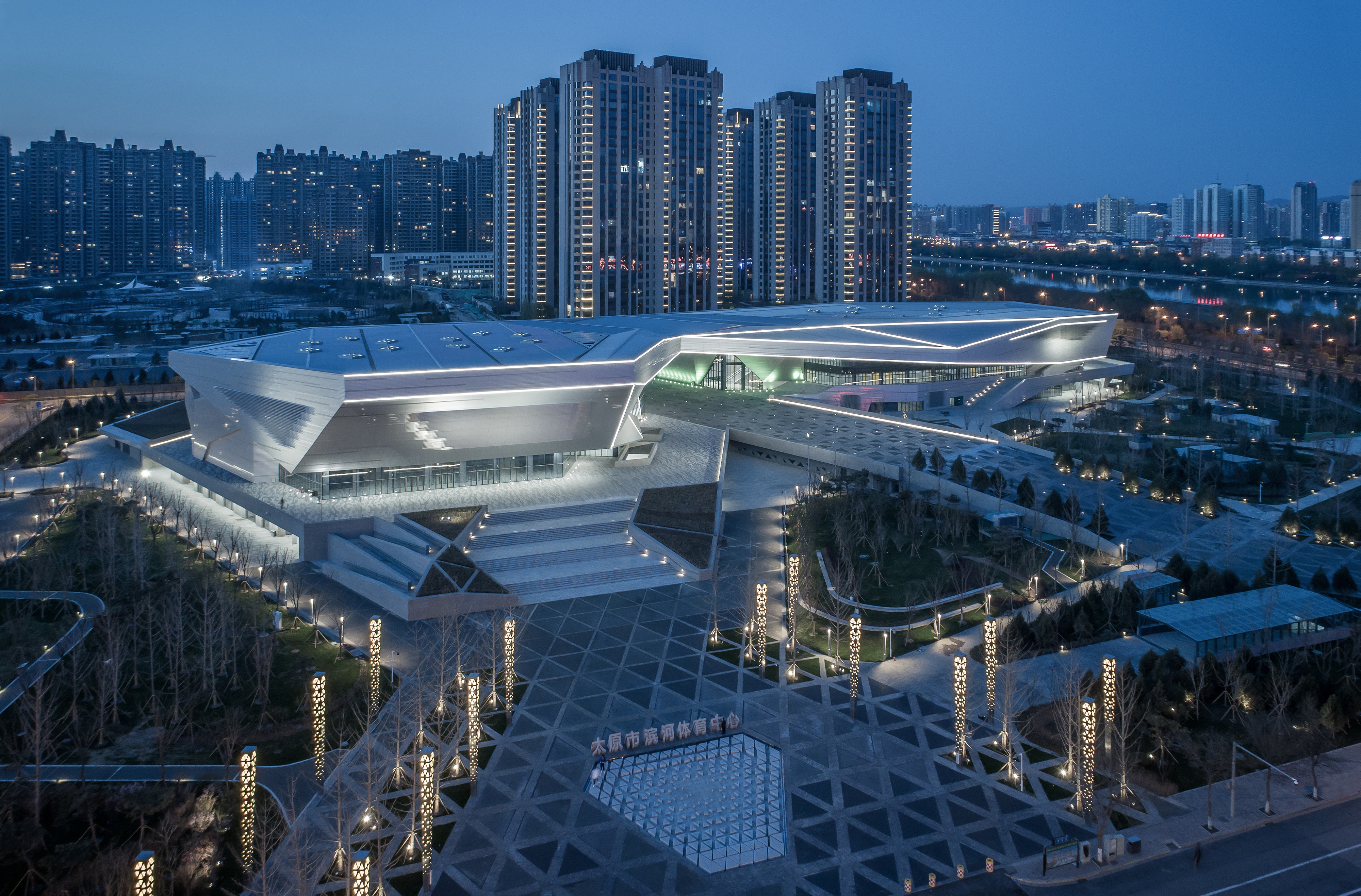 Taiyuan Binhe Sports Center Renovation by China Architecture Design ...