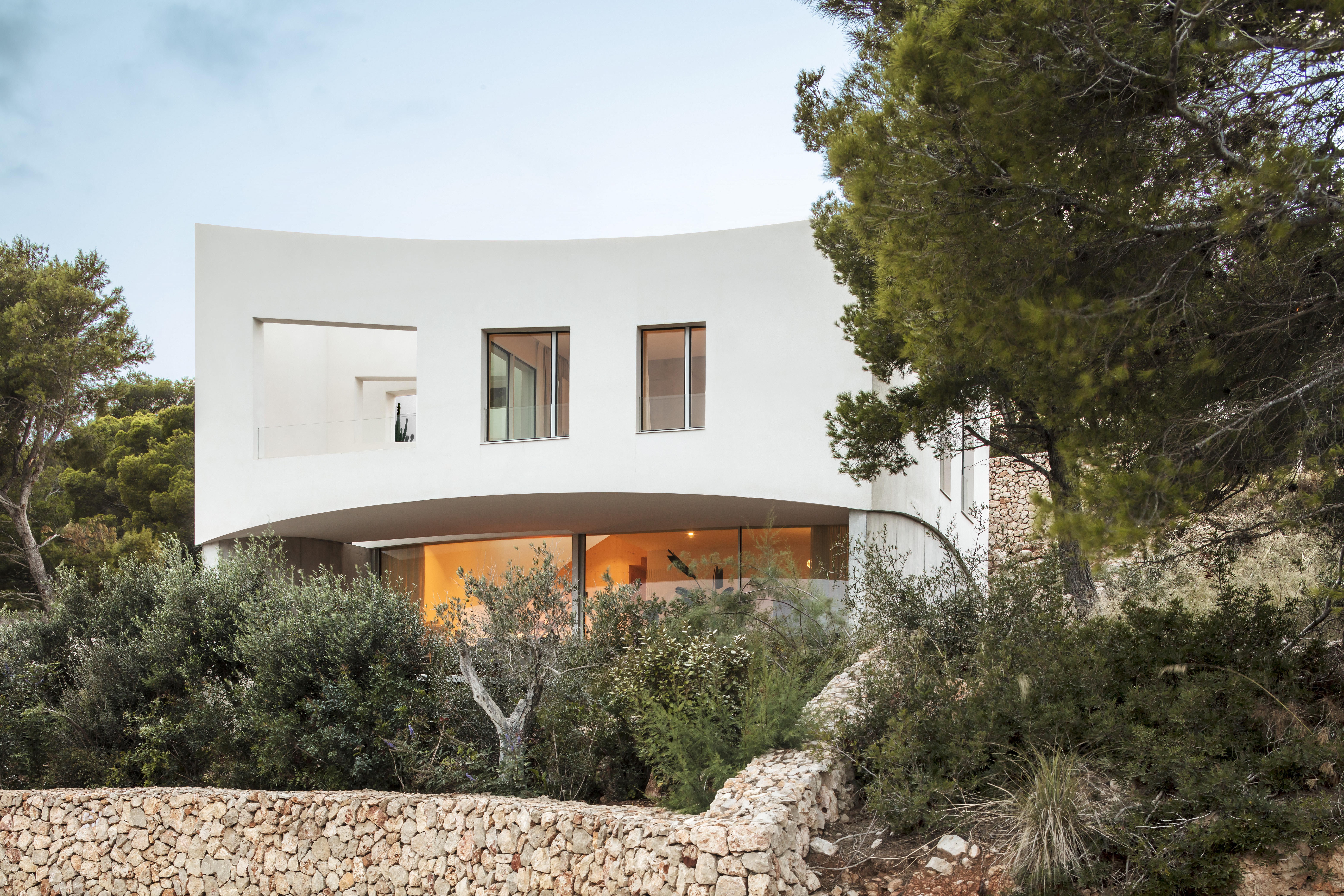 Curved House by NOMO STUDIO - Architizer
