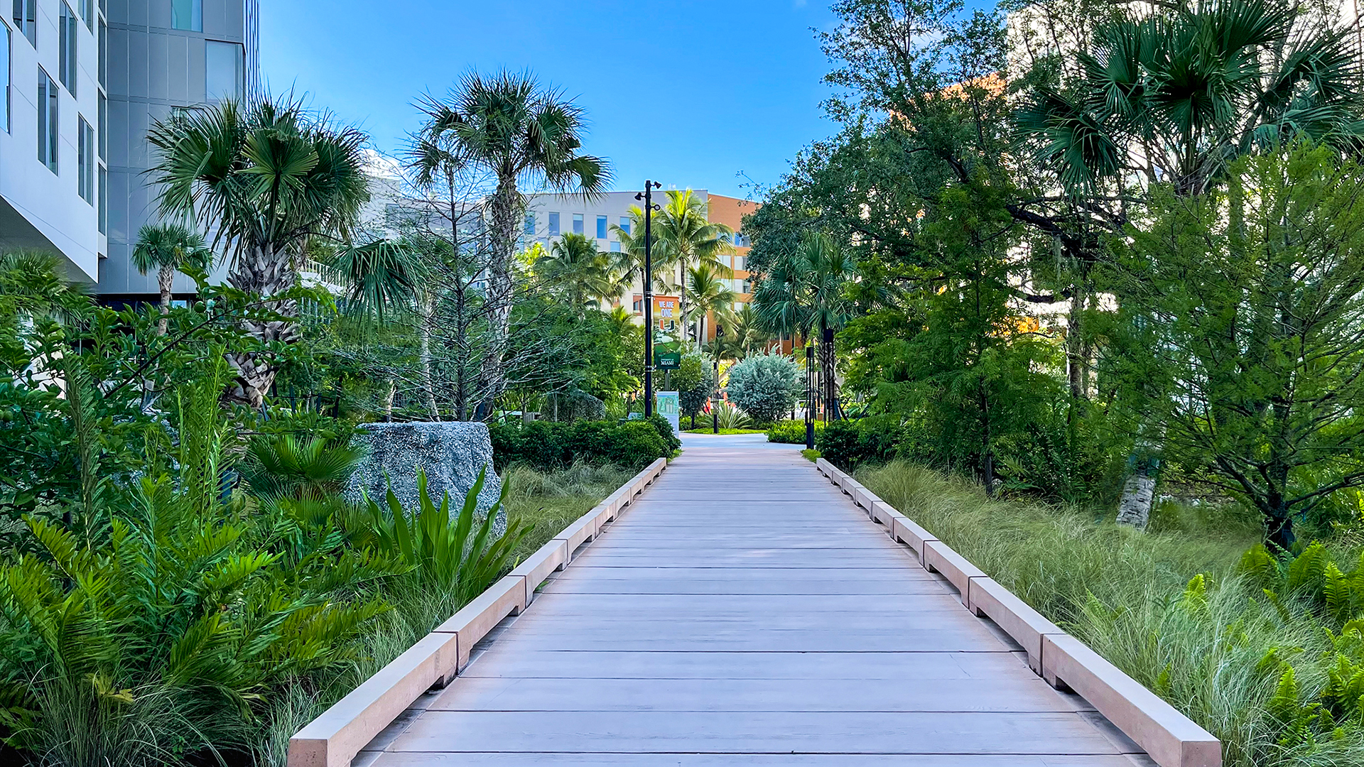 University of Miami Lakeside Village by ArquitectonicaGEO - Architizer