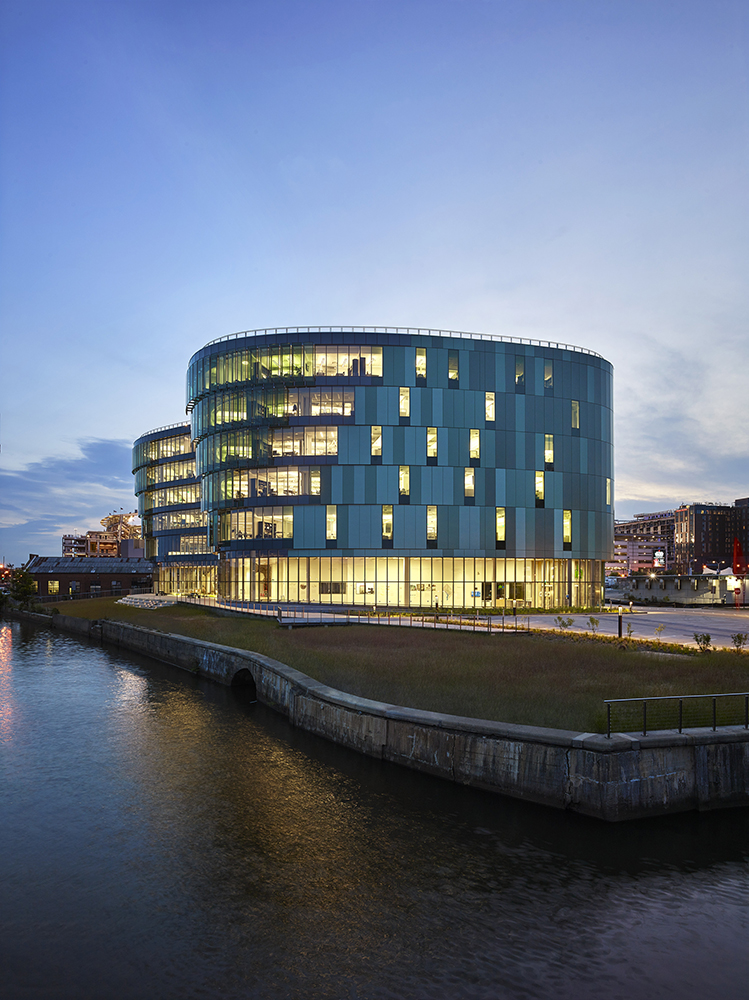 DC Water Headquarters by SmithGroup - Architizer