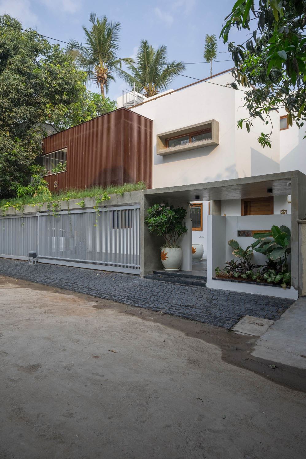 The Courtyard House by Urban Narratives - Architizer