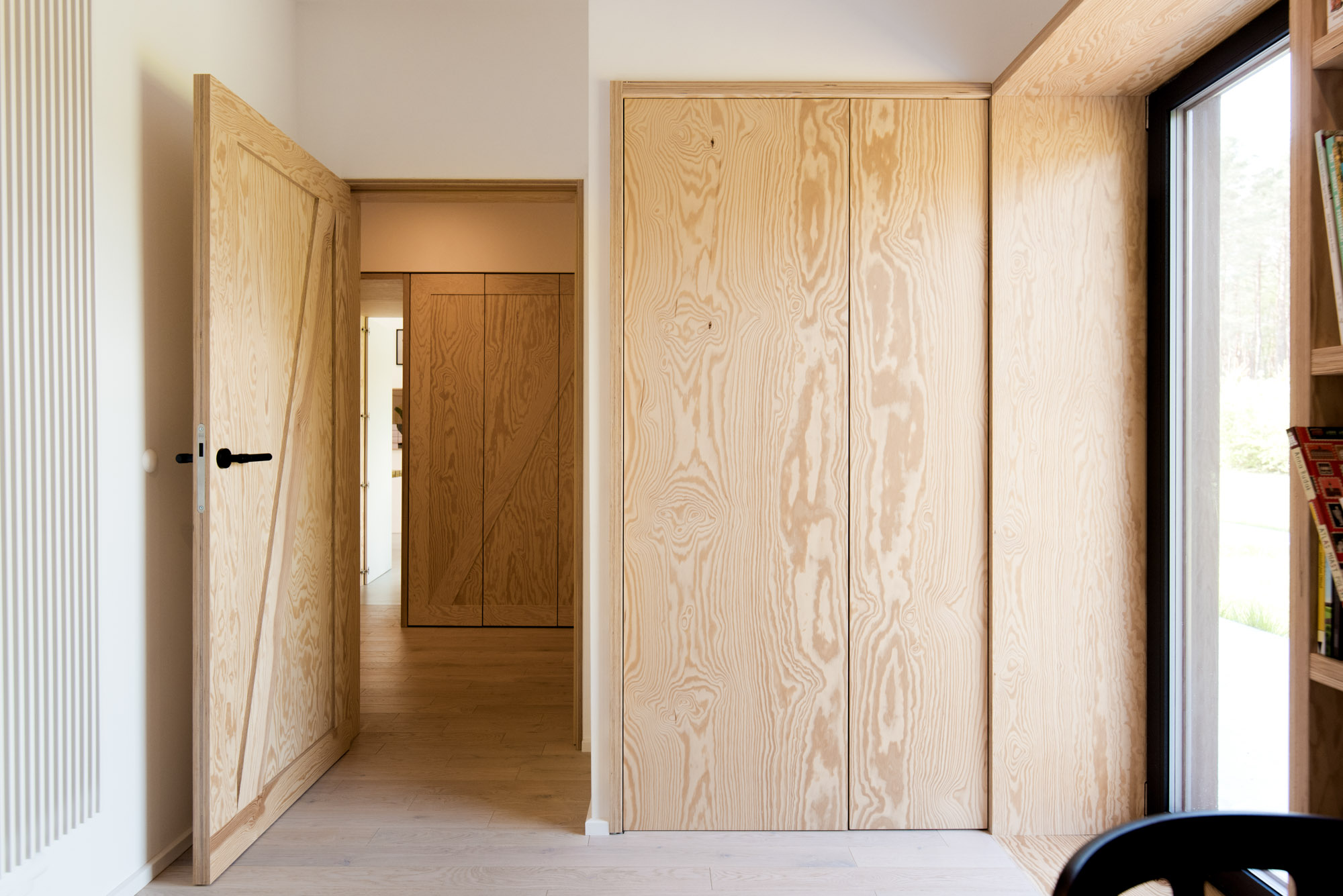 Modern Dacha by mode:lina™ - Architizer