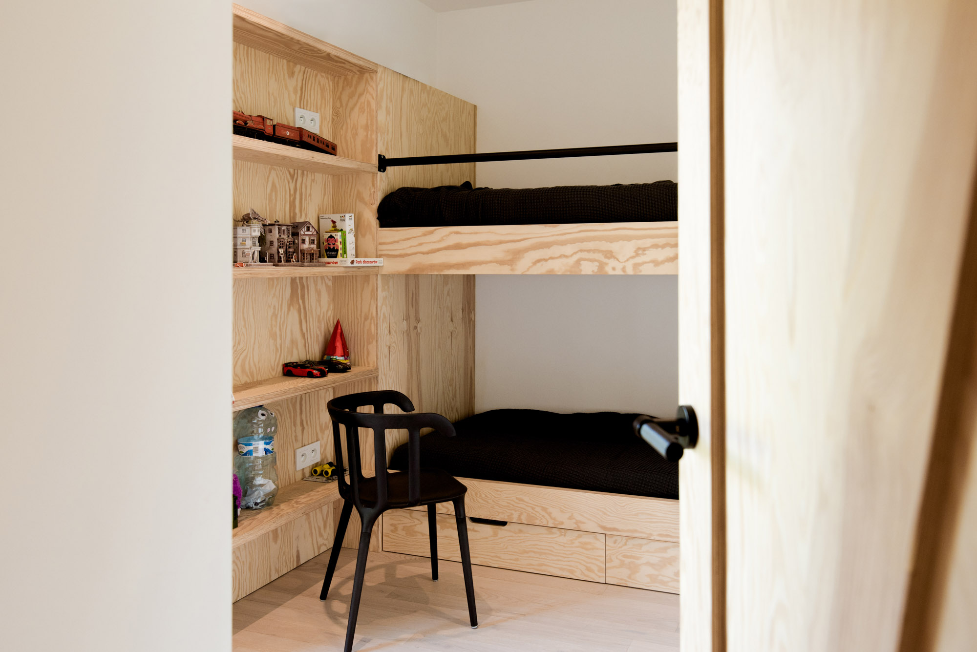 Modern Dacha by mode:lina™ - Architizer