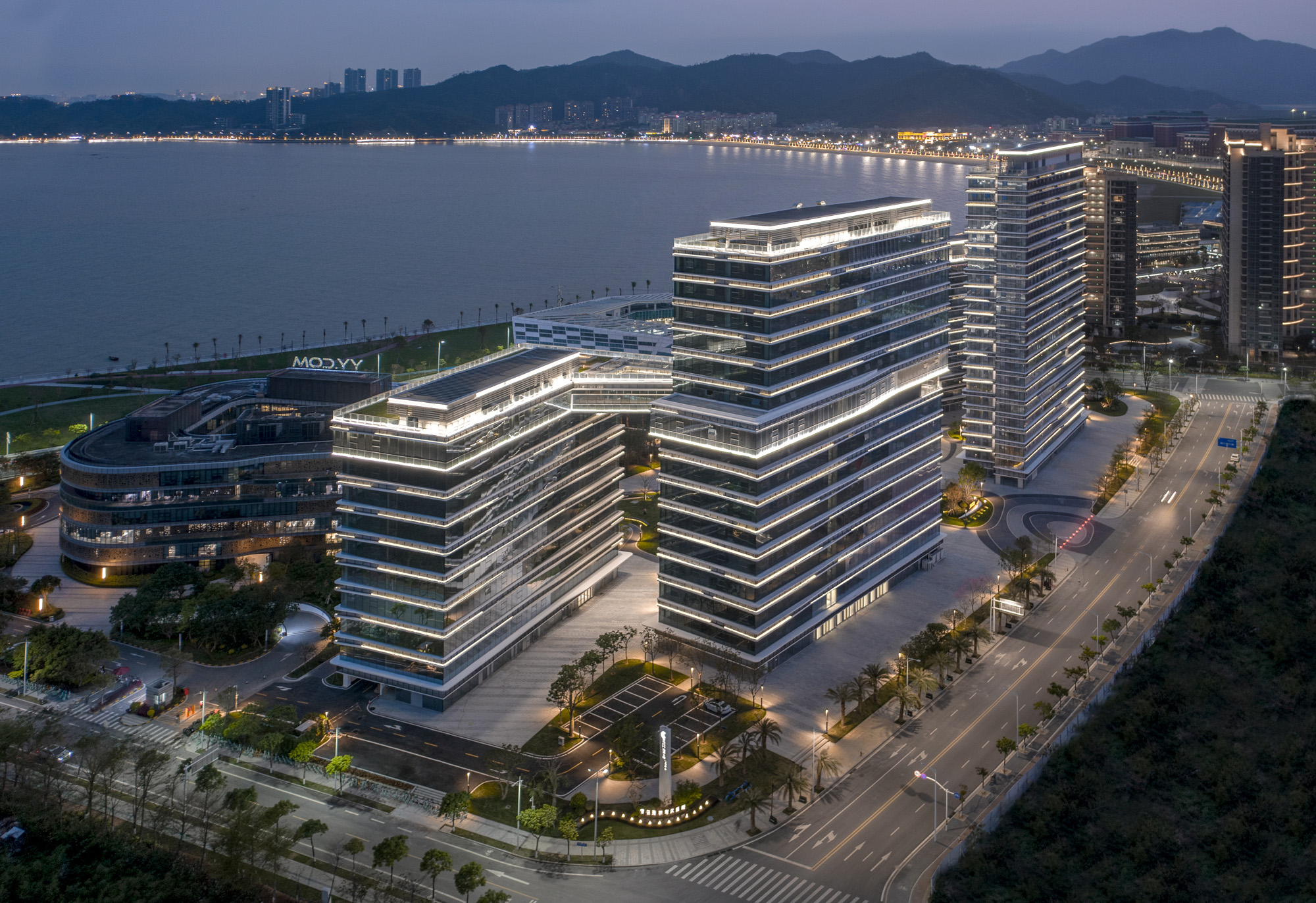 Gaoxin Hi-Tech Commercial Hub by 10 Design - Architizer