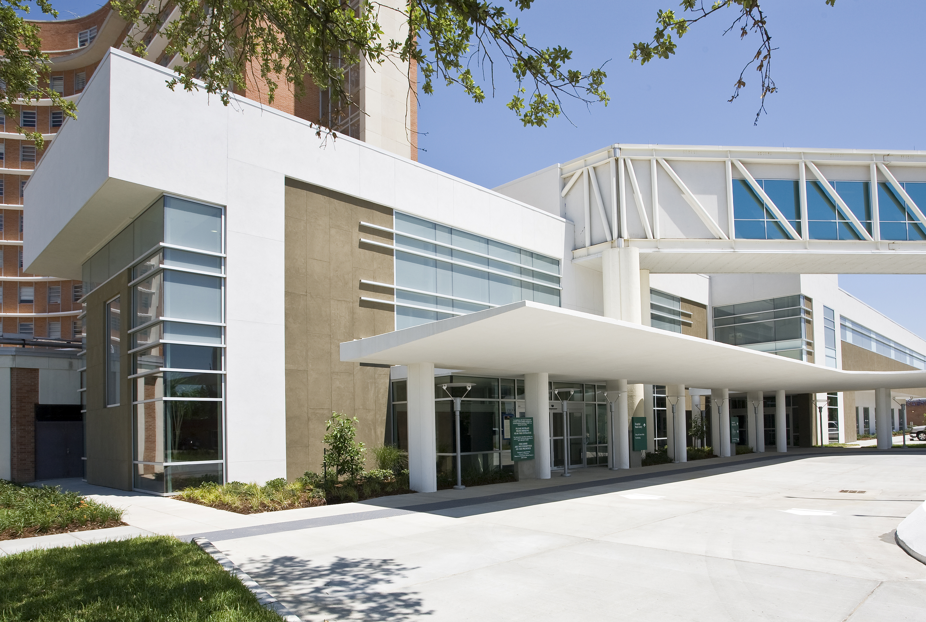 LGMC Women's Pavilion by Architects Beazley Moliere - Architizer
