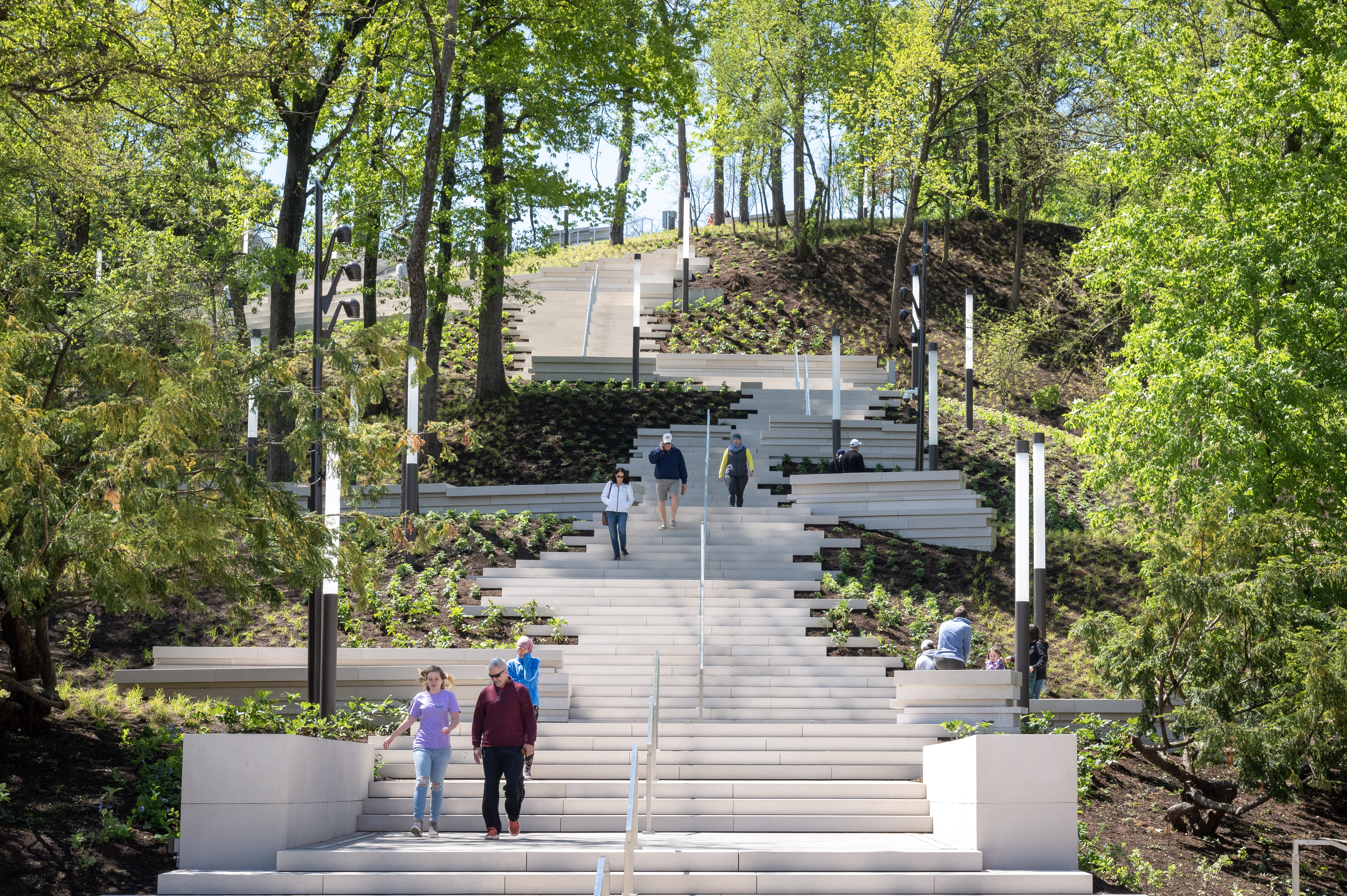 Cincinnati Art Museum Art Climb by emersion DESIGN - Architizer