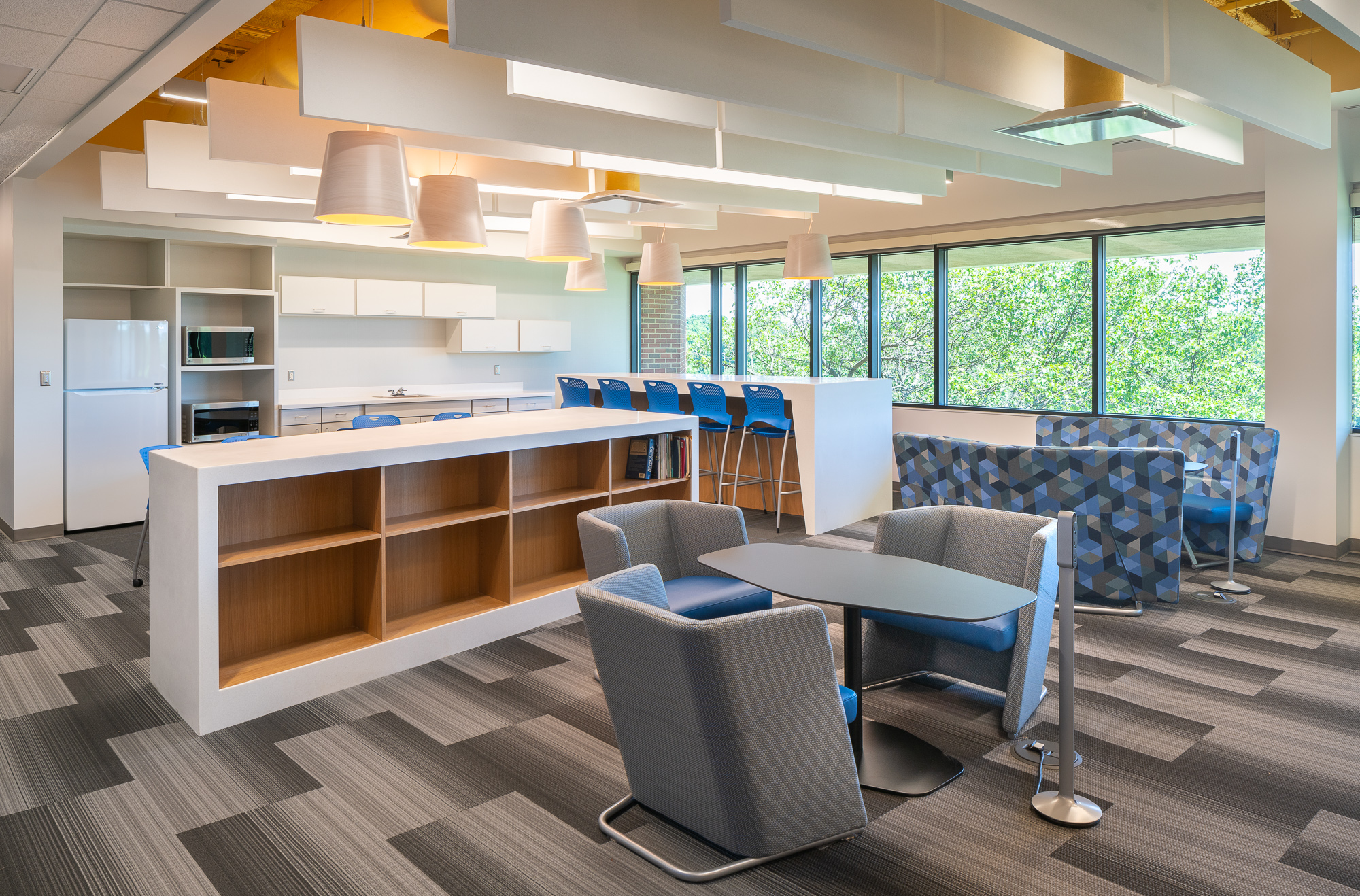 University of Cincinnati Blue Ash Muntz Hall by emersion DESIGN ...