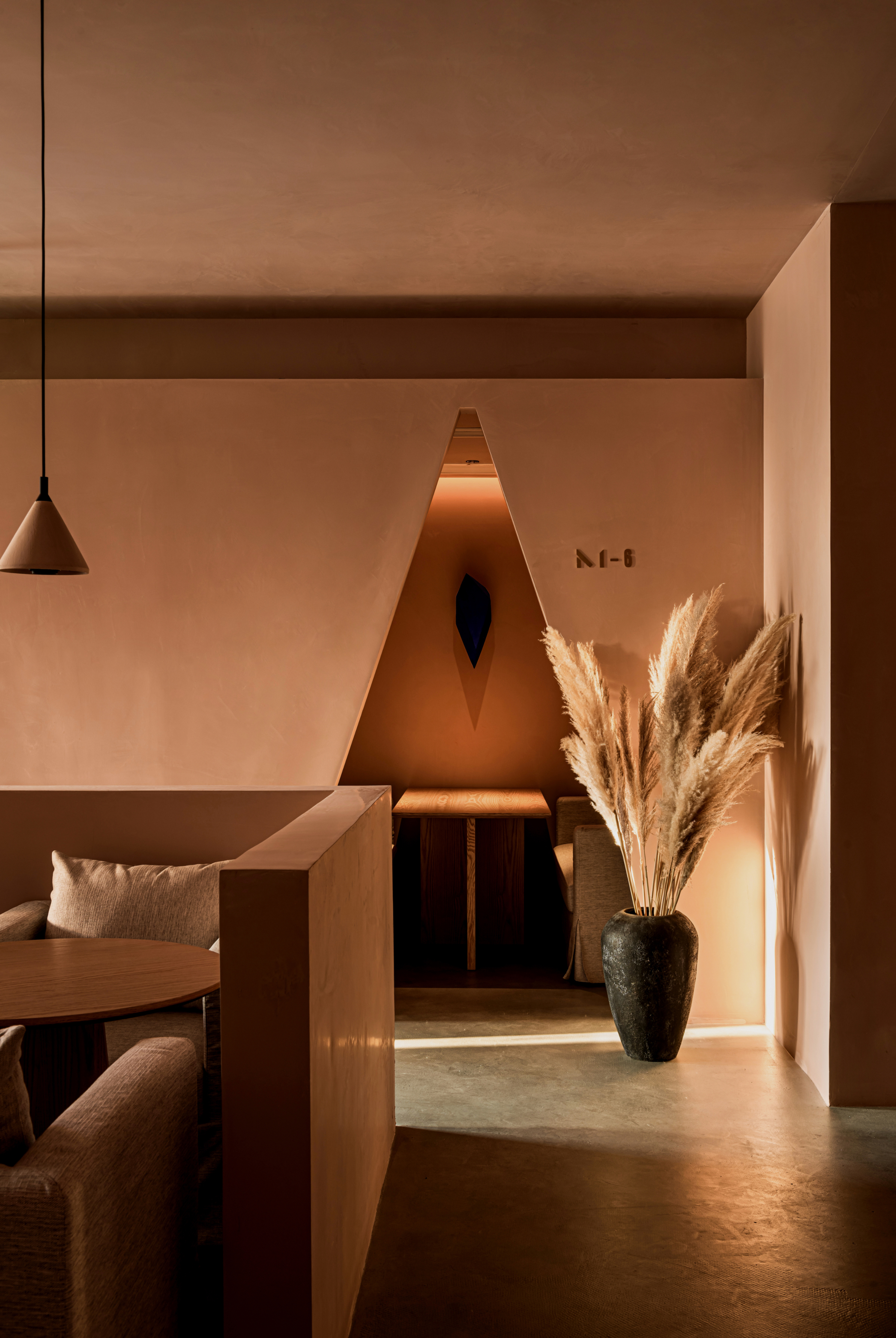 Blue Mountain Cafe & Bar by SG Design Studio - Architizer