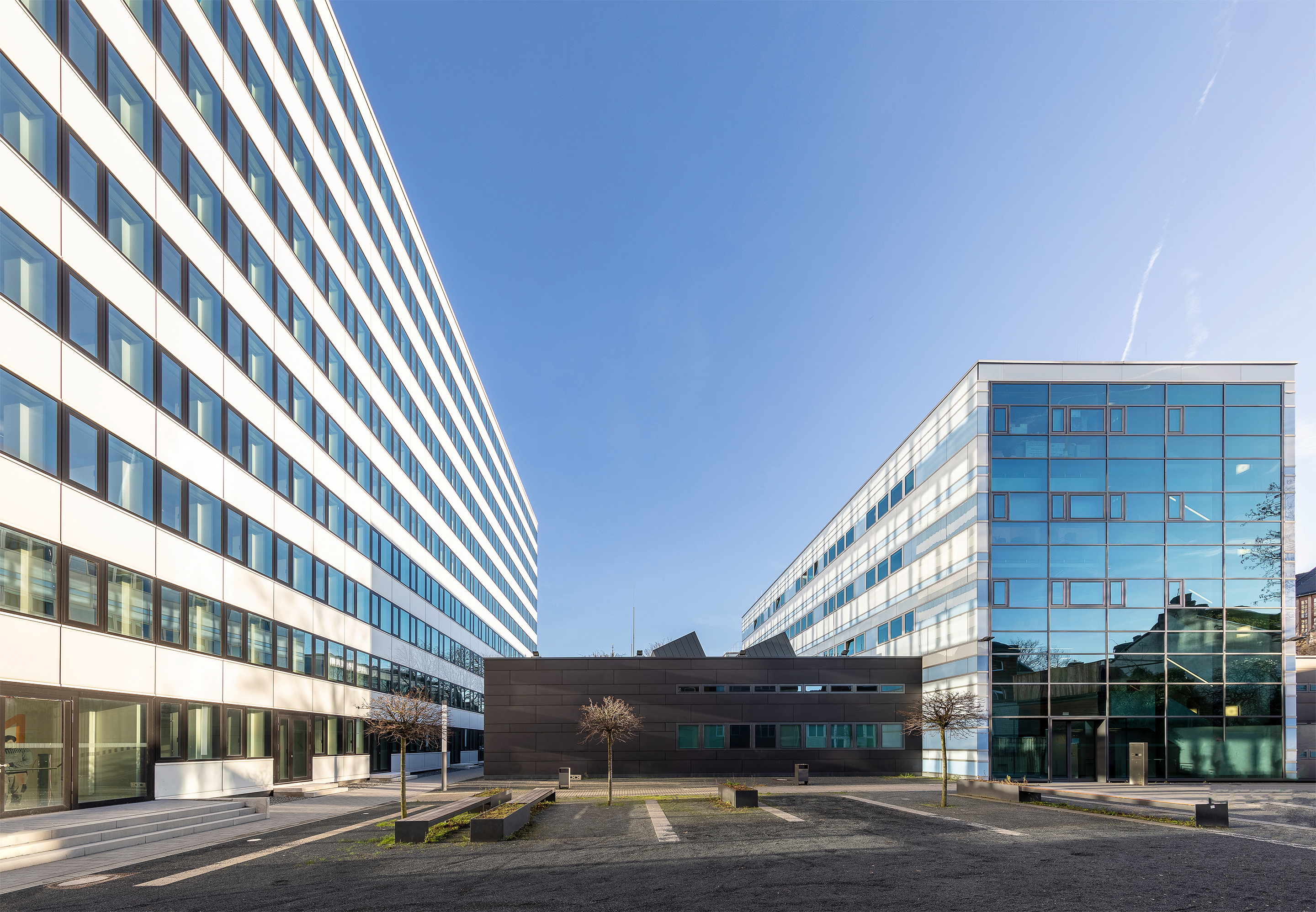 Mechanical Engineering of the RWTH Aachen by SSP AG - Architizer